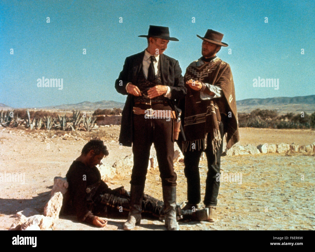 Lee van cleef gian maria volonte -Fotos und -Bildmaterial in hoher ...