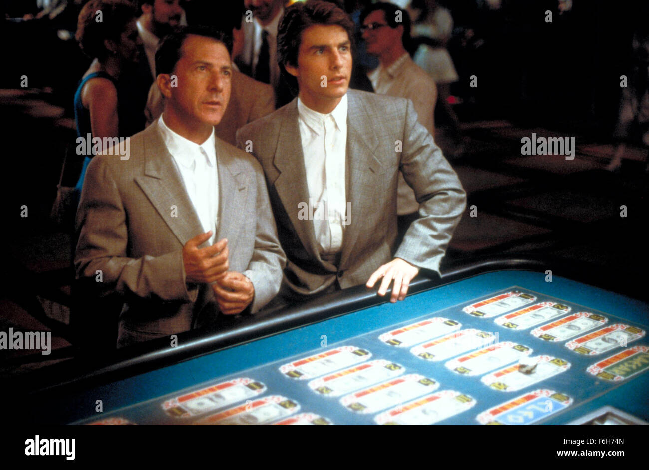 Rain man tom cruise -Fotos und -Bildmaterial in hoher Auflösung – Alamy