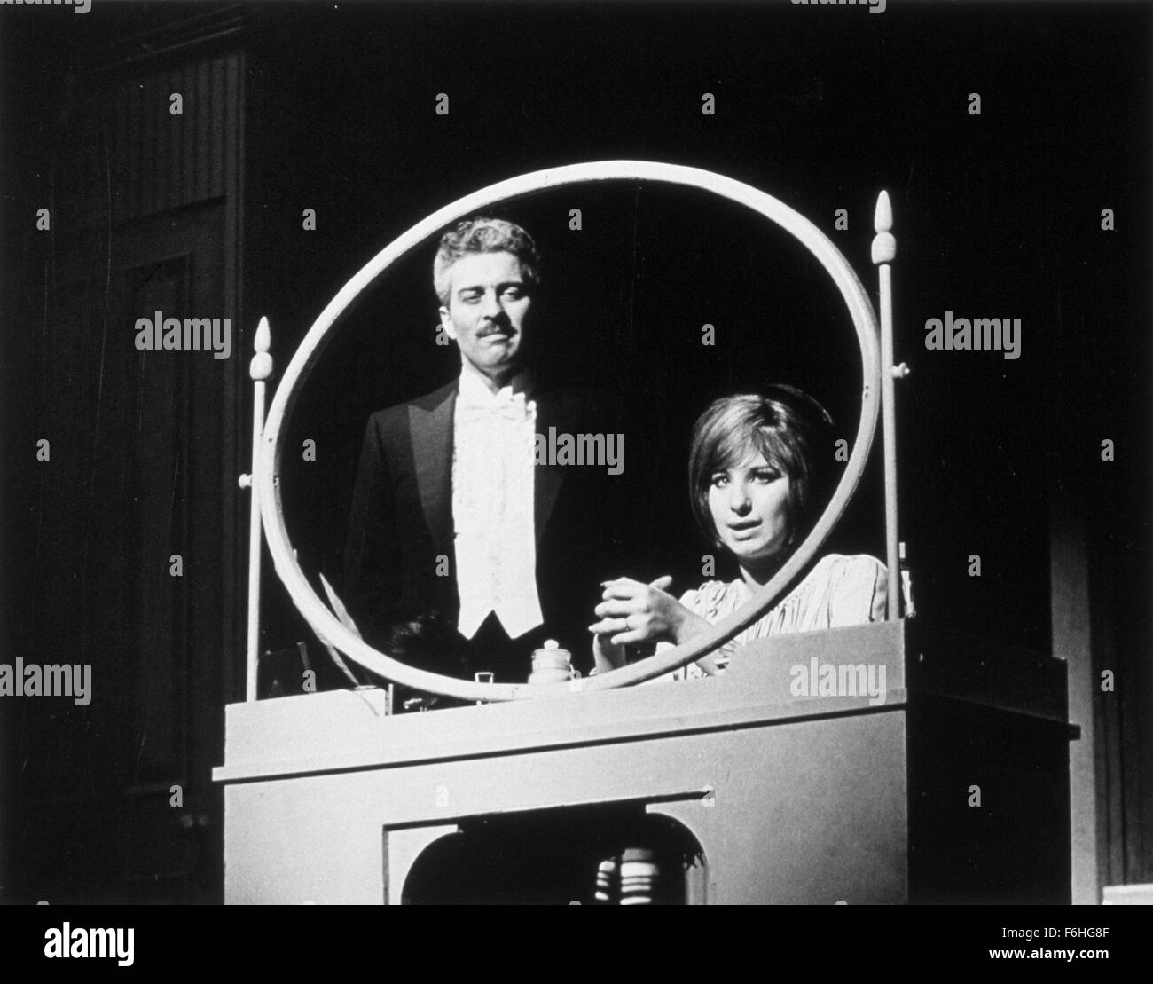 Garson kanin -Fotos und -Bildmaterial in hoher Auflösung – Alamy