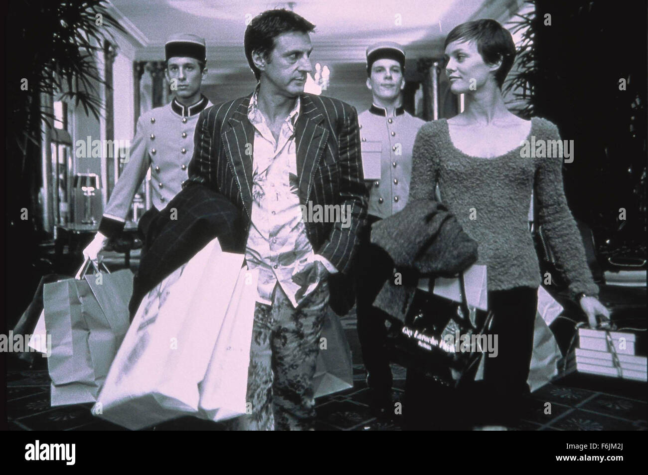 Datum der Freigabe: 4. September 1999. FILMTITEL: Mädchen auf der ...