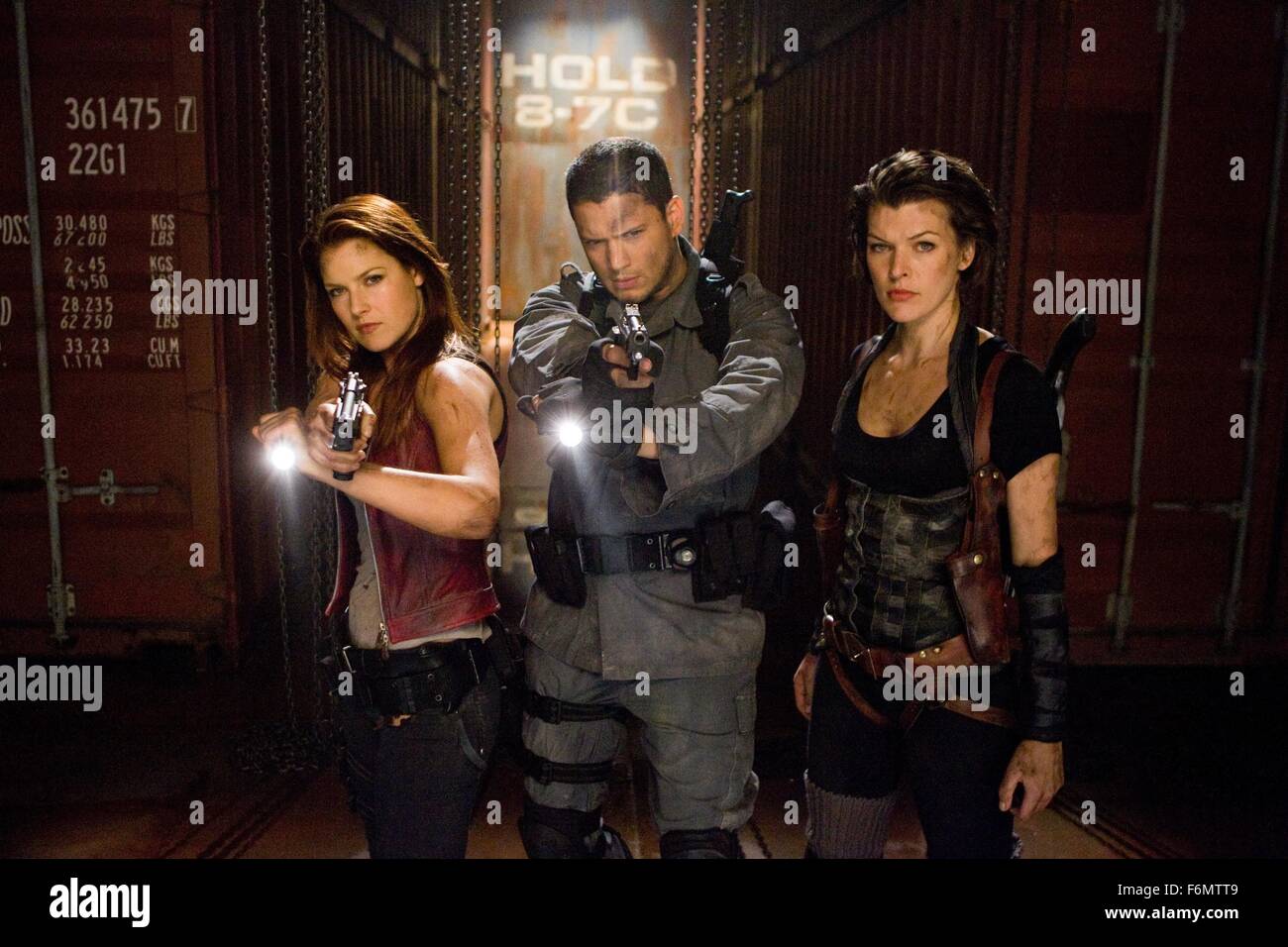 Wentworth miller as chris redfield film title resident evil -Fotos und ...