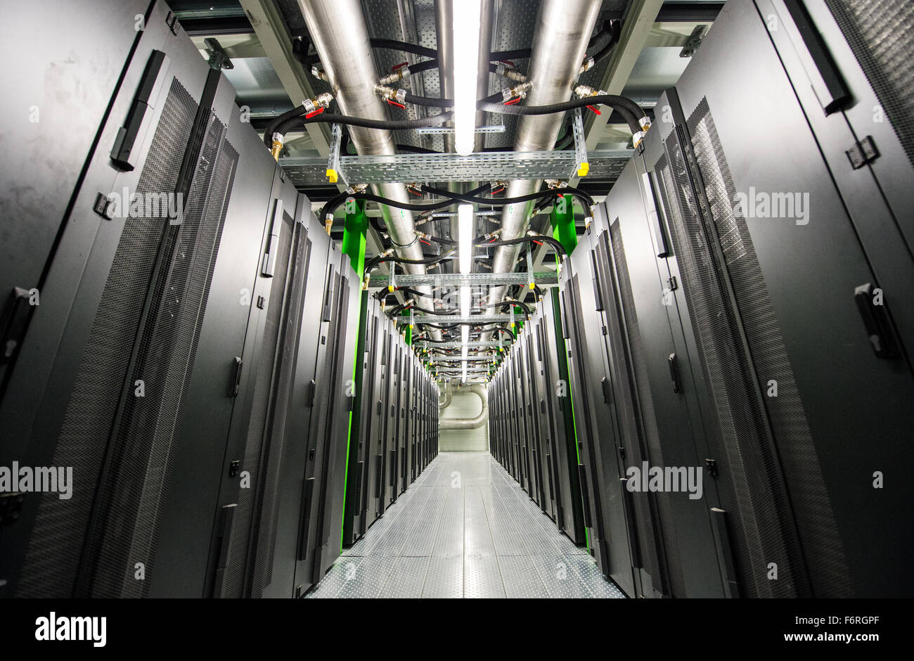 Computer server -Fotos und -Bildmaterial in hoher Auflösung – Alamy