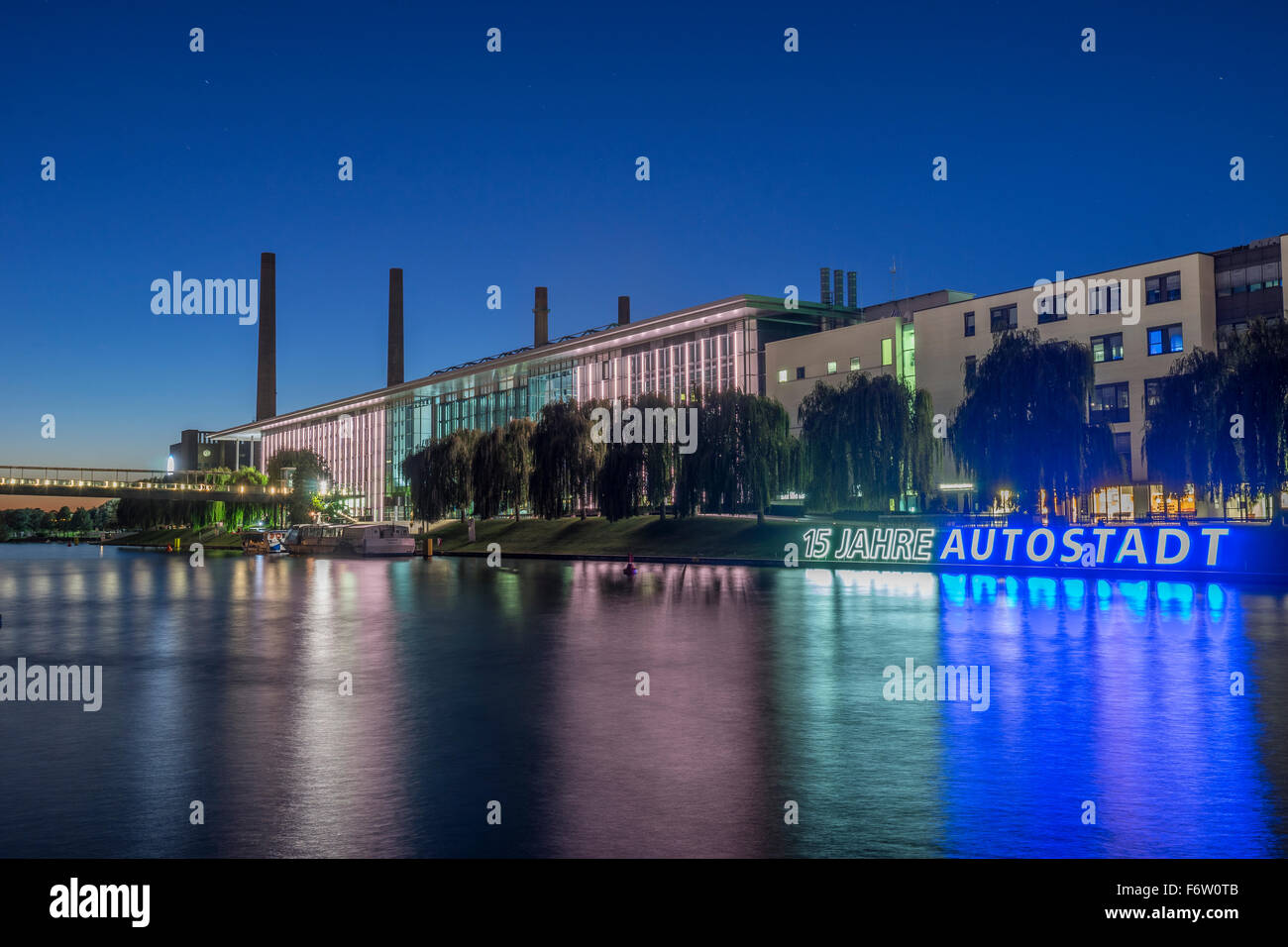 Volkswagen factory wolfsburg autostadt -Fotos und -Bildmaterial in hoher Auflösung - Seite 2 - Alamy