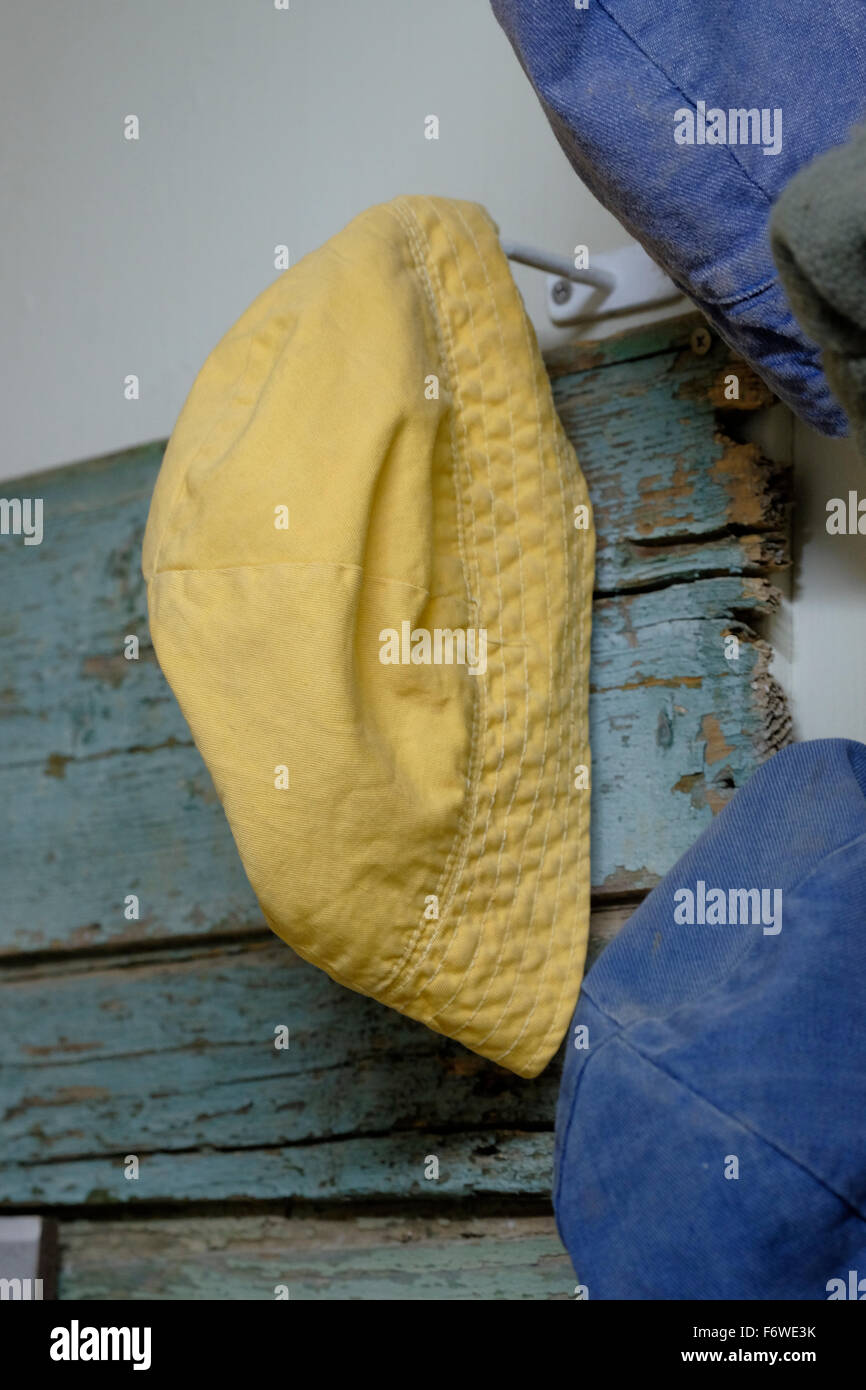 Tembel hut -Fotos und -Bildmaterial in hoher Auflösung – Alamy