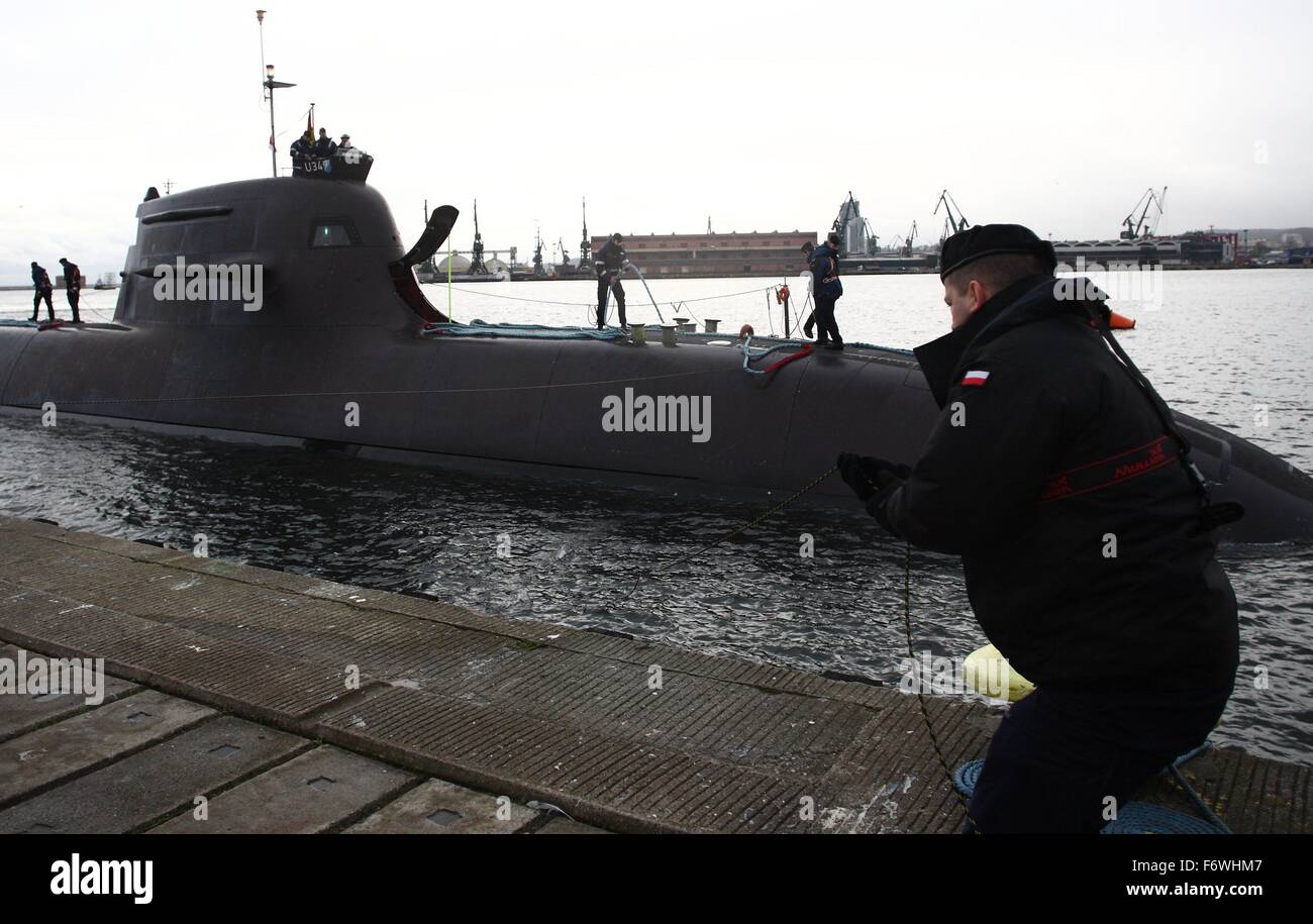 U boot crew -Fotos und -Bildmaterial in hoher Auflösung – Alamy