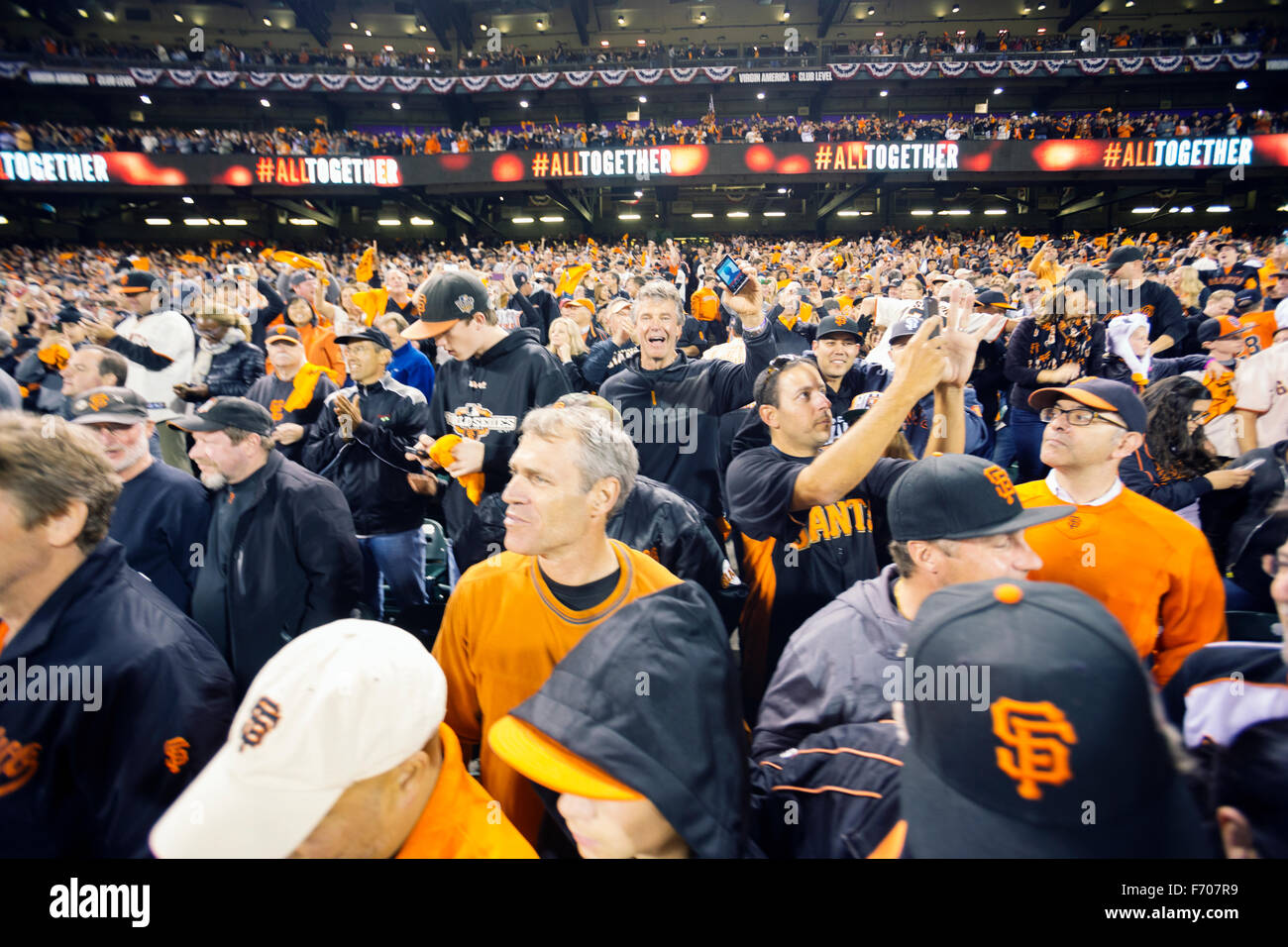 San francisco riesen fans -Fotos und -Bildmaterial in hoher Auflösung ...