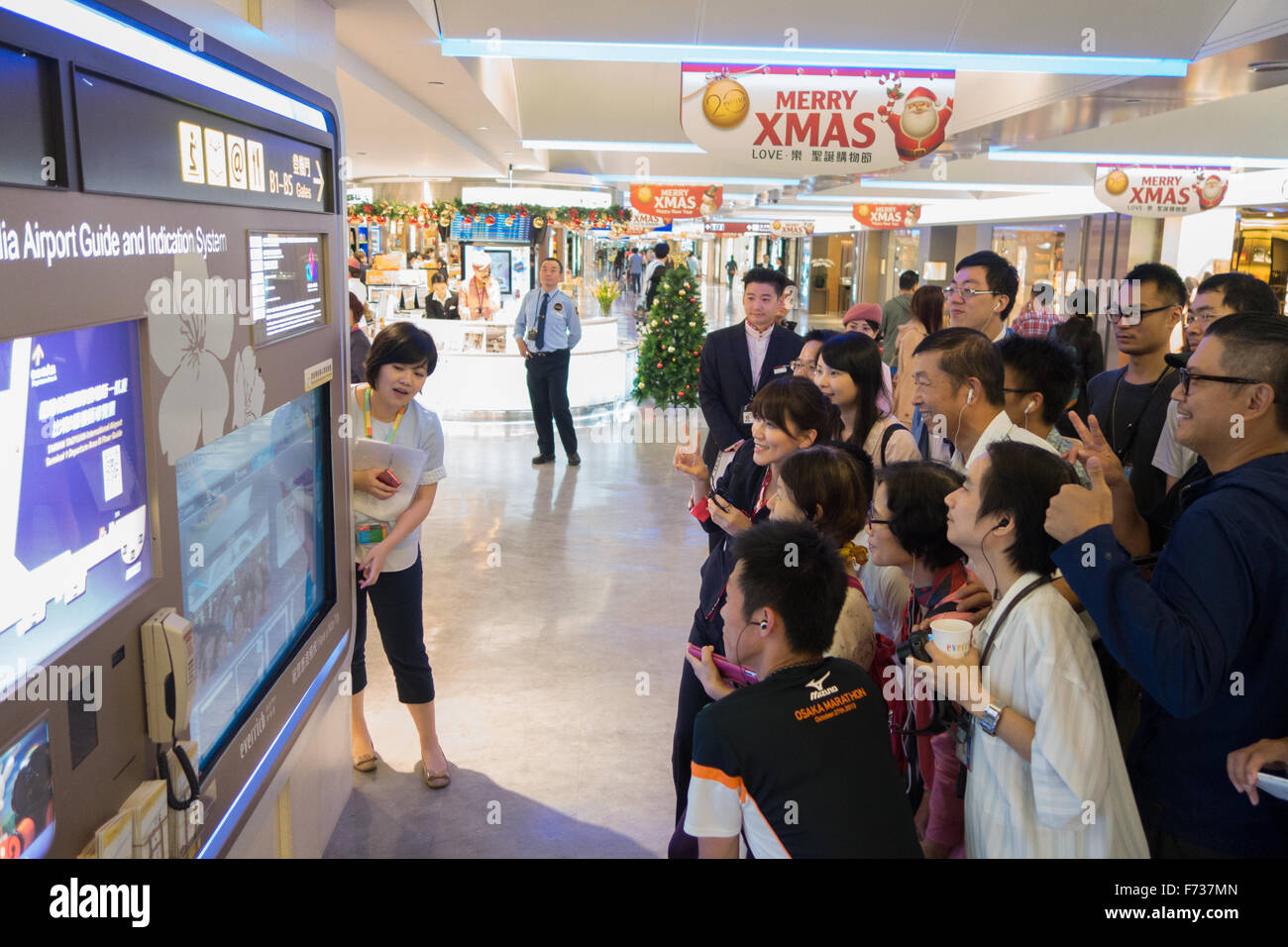 Asiatische gruppe -Fotos und -Bildmaterial in hoher Auflösung – Alamy