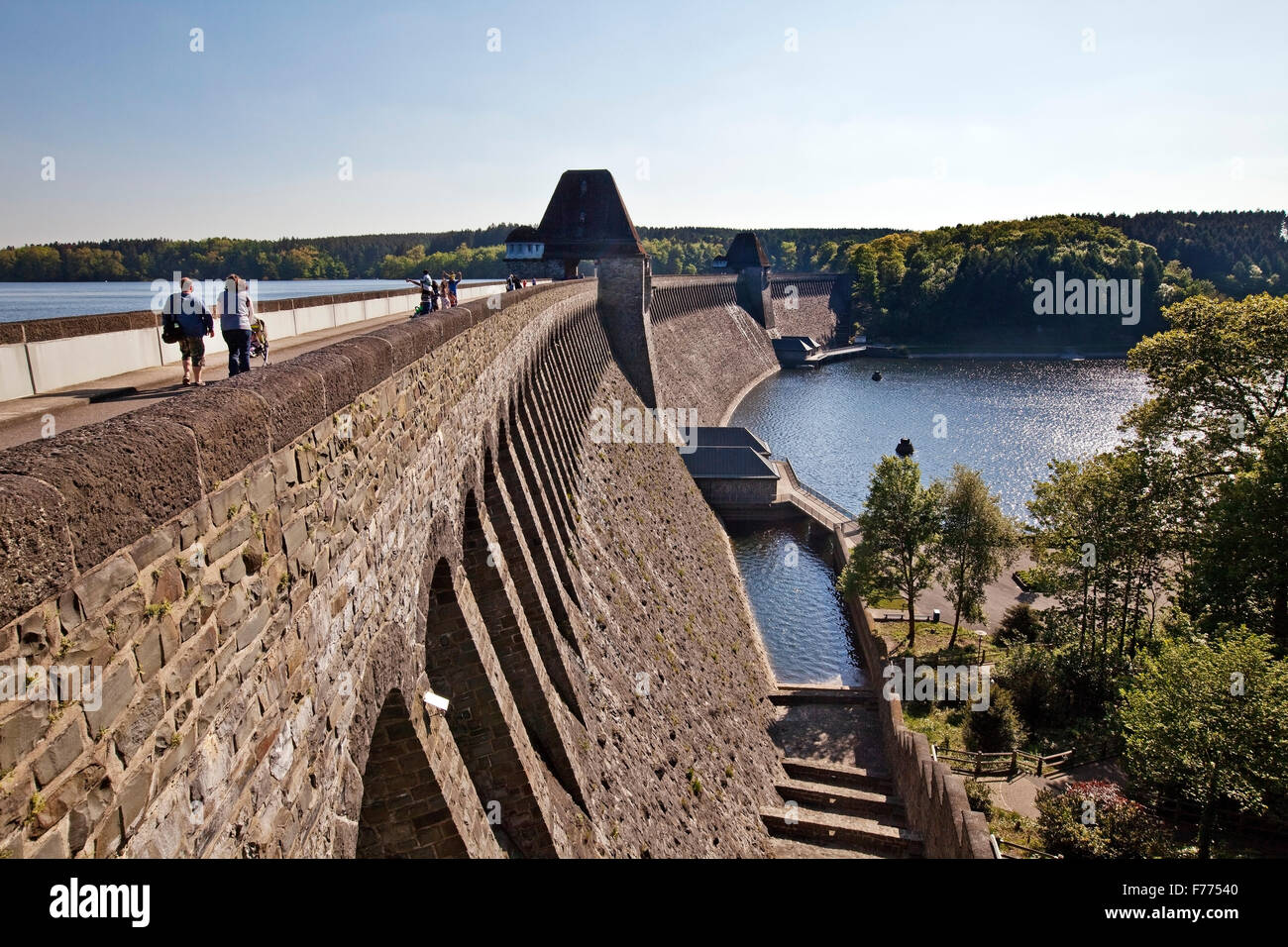 Mohnesee dam -Fotos und -Bildmaterial in hoher Auflösung – Alamy