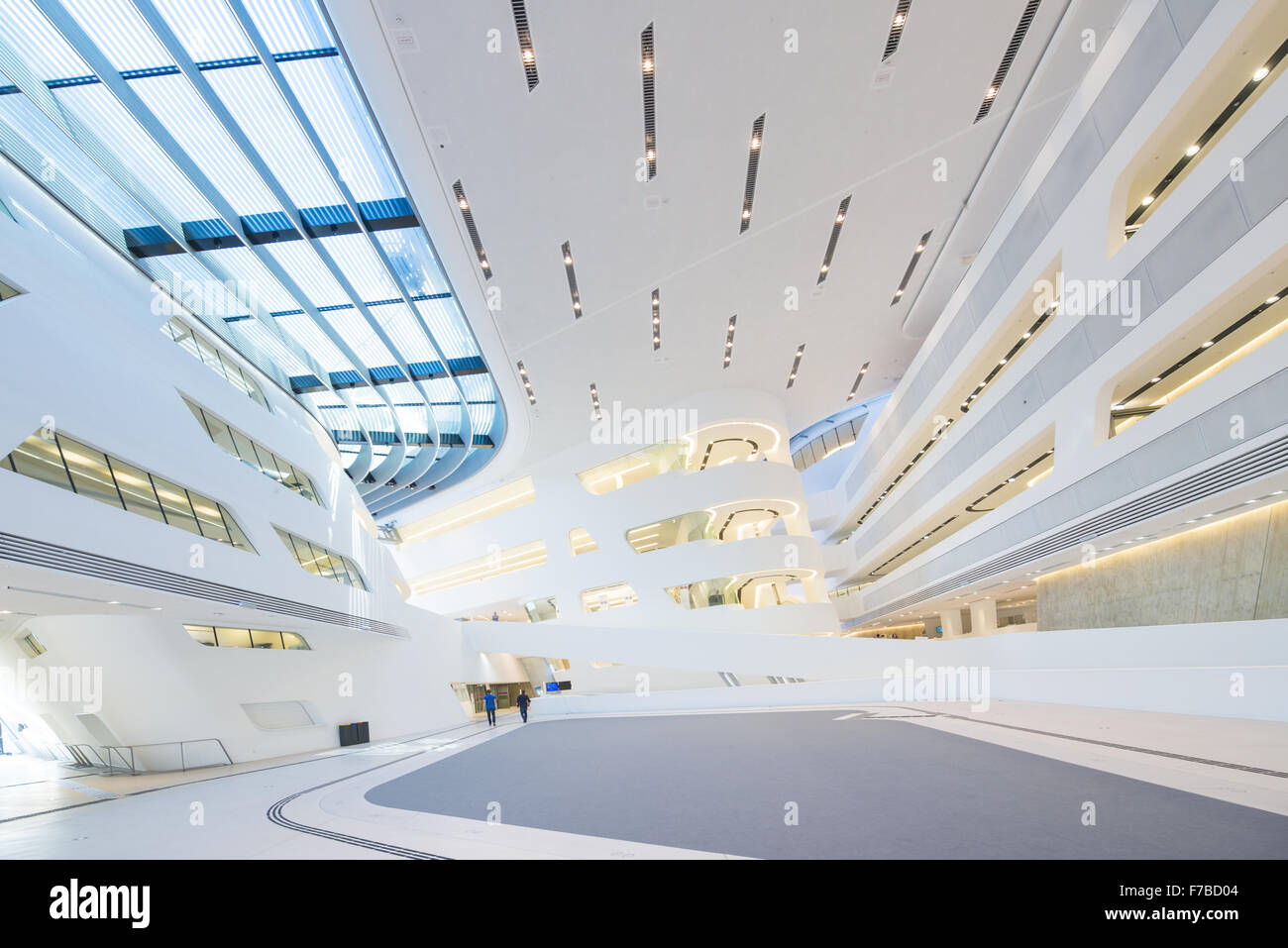 WU Campus Wien, der Wirtschaftsuniversität Wien und Business, LC ...