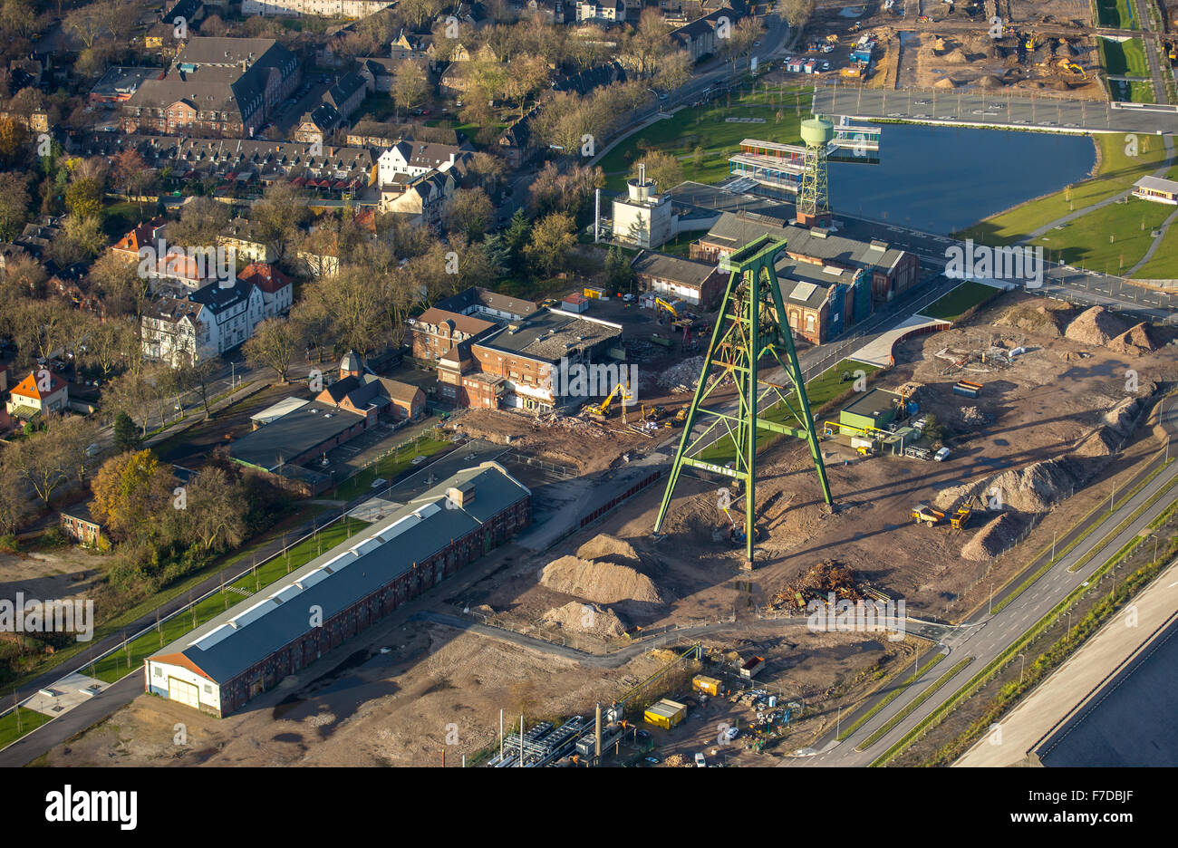 Bergpark, Berge und Wasserturm auf das geplante kreative Quartier ...