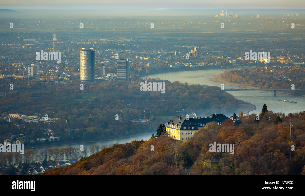 Bundeshaus in petersberg -Fotos und -Bildmaterial in hoher Auflösung ...