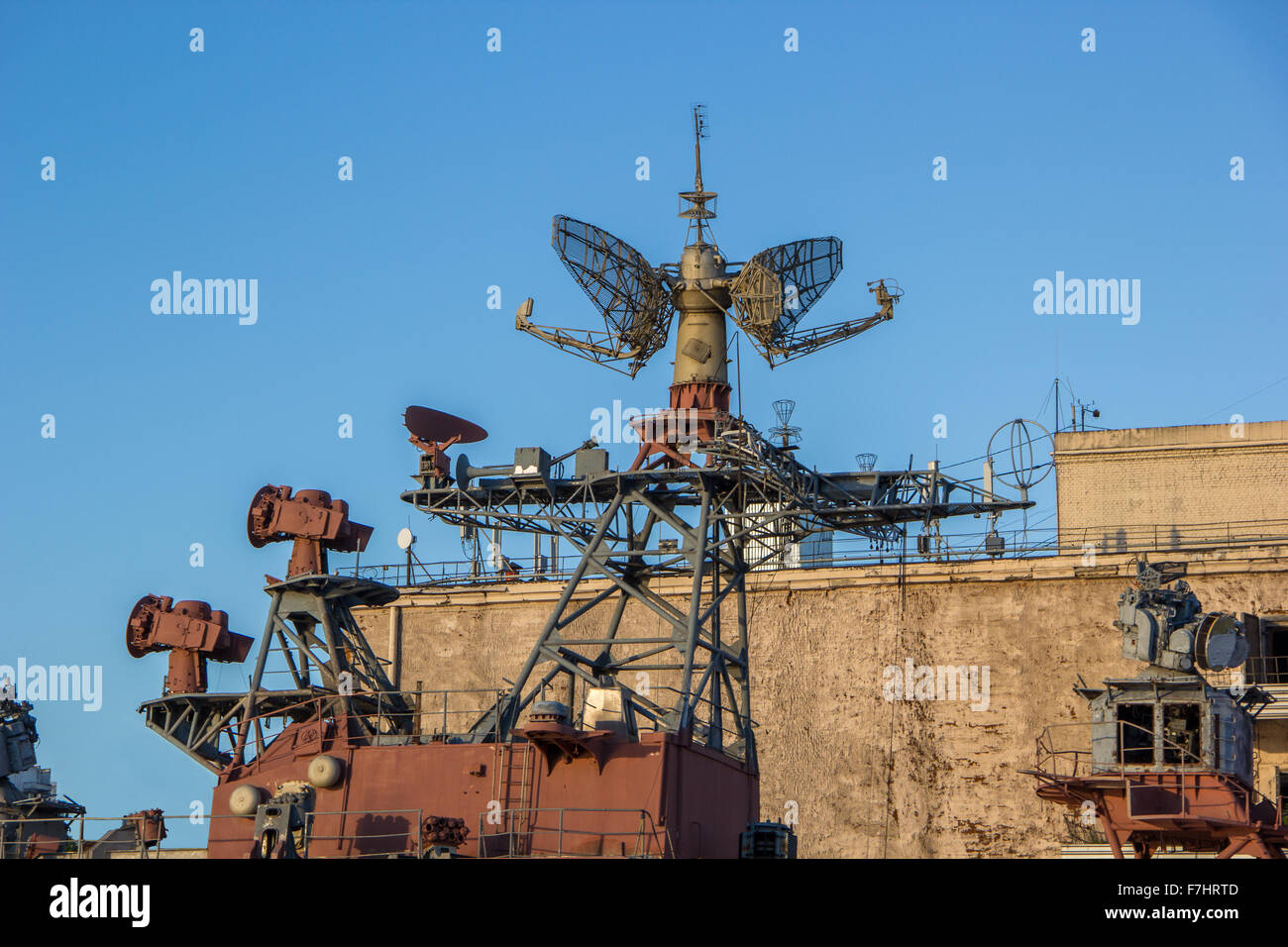 Ship Radar Stockfotos & Ship Radar Bilder - Alamy