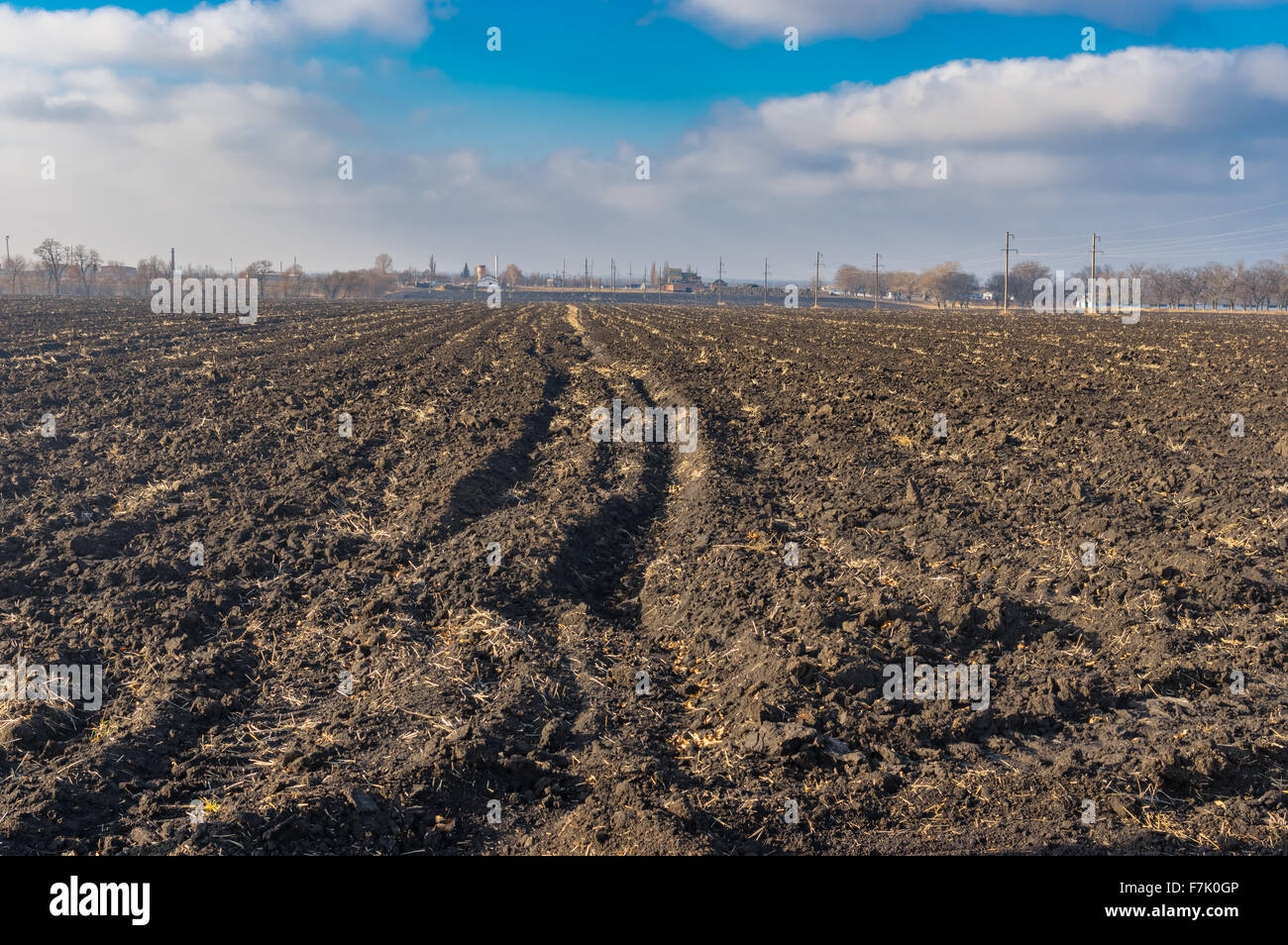 Schwarzerde erde -Fotos und -Bildmaterial in hoher Auflösung – Alamy