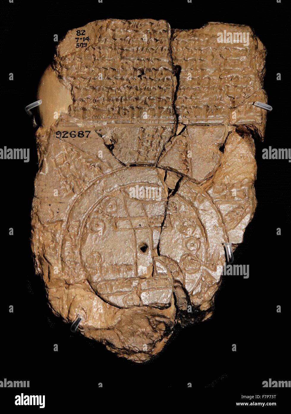 Babylonia or babylonian clay tablet -Fotos und -Bildmaterial in hoher ...