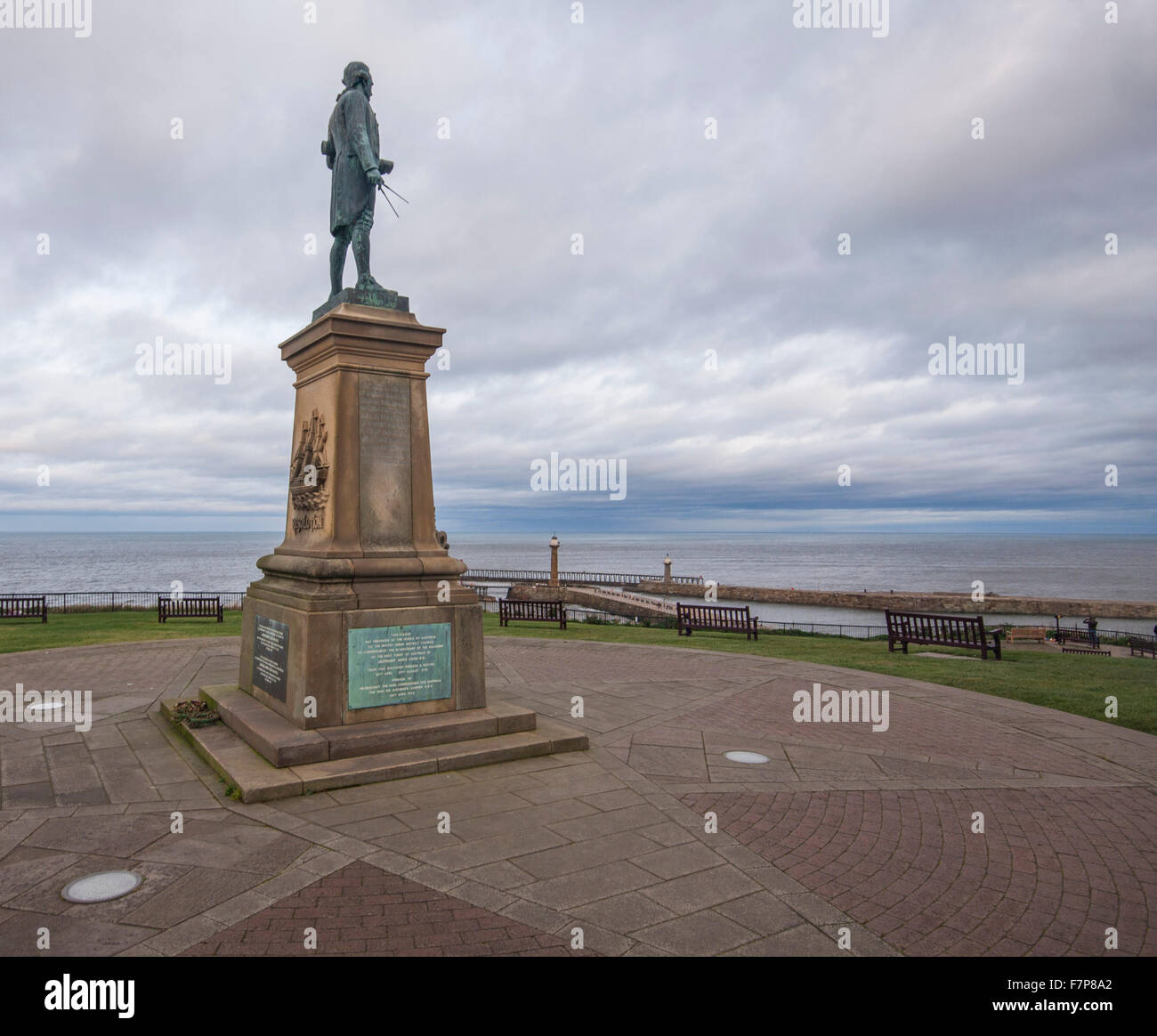 Captain Cook Monument Yorkshire Stockfotos und -bilder Kaufen - Alamy