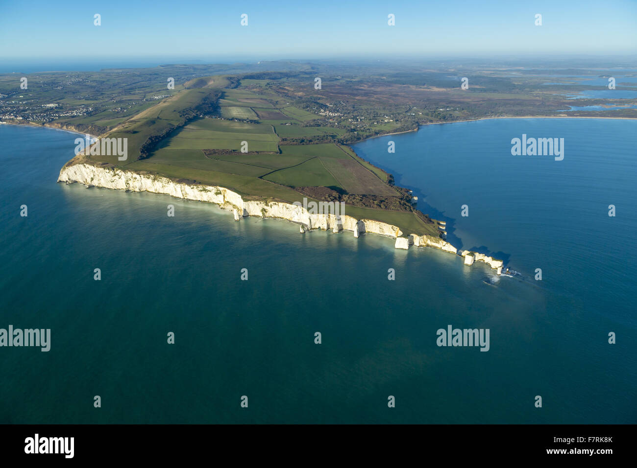 Eine Luftaufnahme des Old Harry Rocks, Isle of Purbeck, Dorset ...