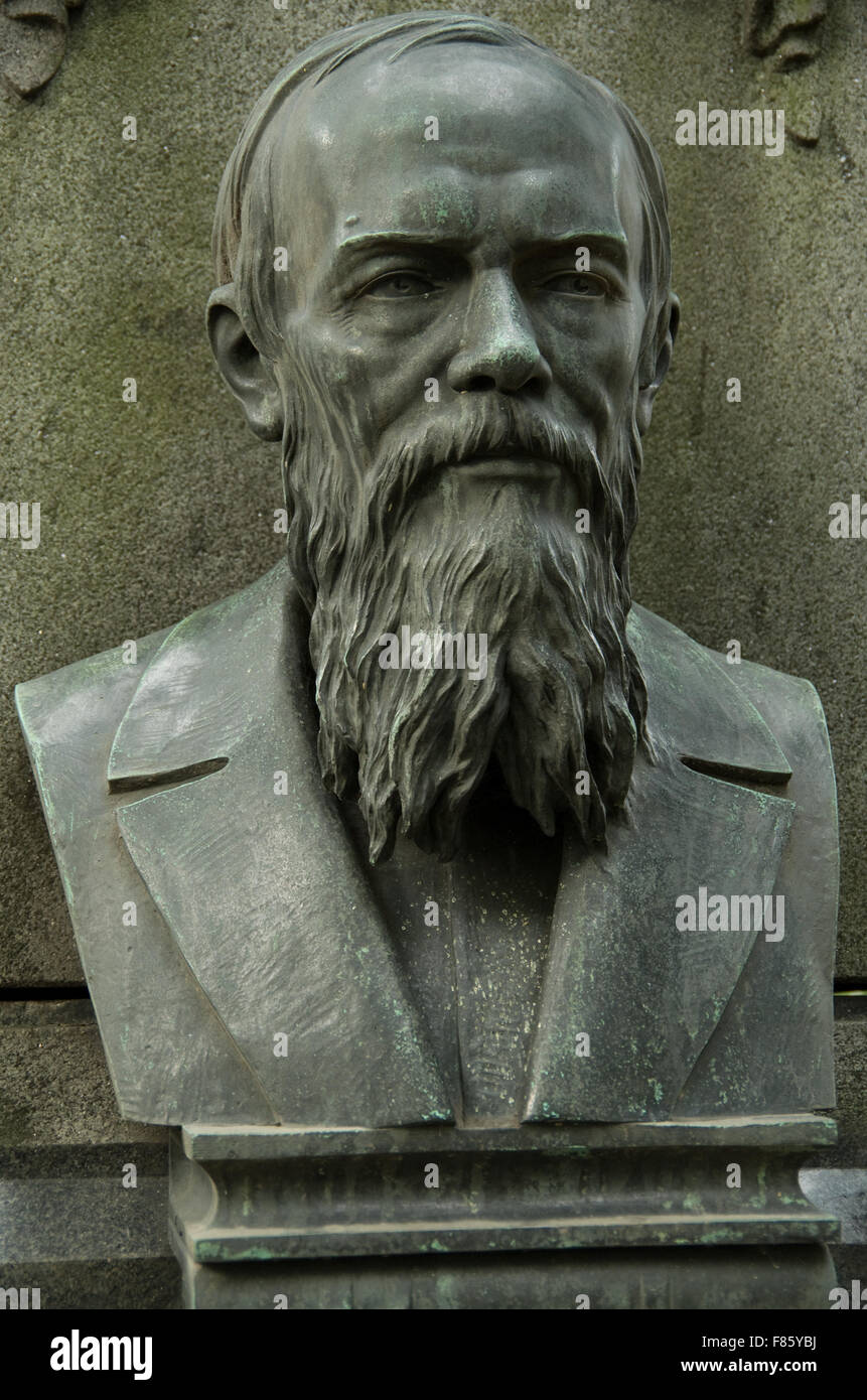 Tichwin friedhof -Fotos und -Bildmaterial in hoher Auflösung – Alamy