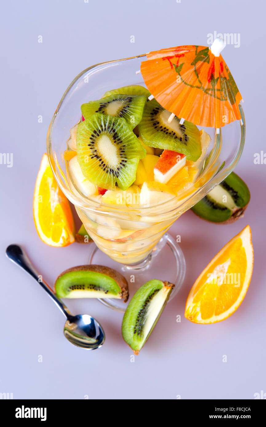 Obstbecher Salat Stockfotos und -bilder Kaufen - Alamy