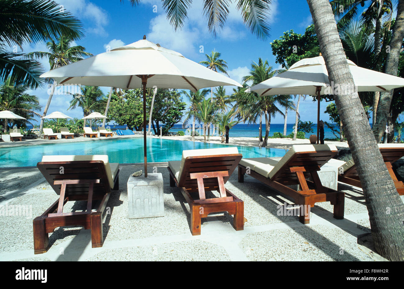 Fiji island resort pool -Fotos und -Bildmaterial in hoher Auflösung – Alamy