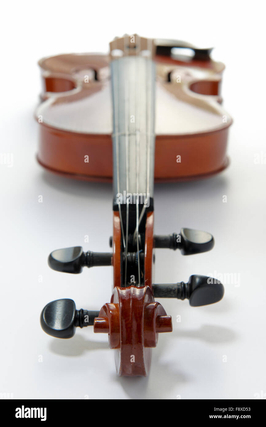 Bratsche instrument -Fotos und -Bildmaterial in hoher Auflösung – Alamy