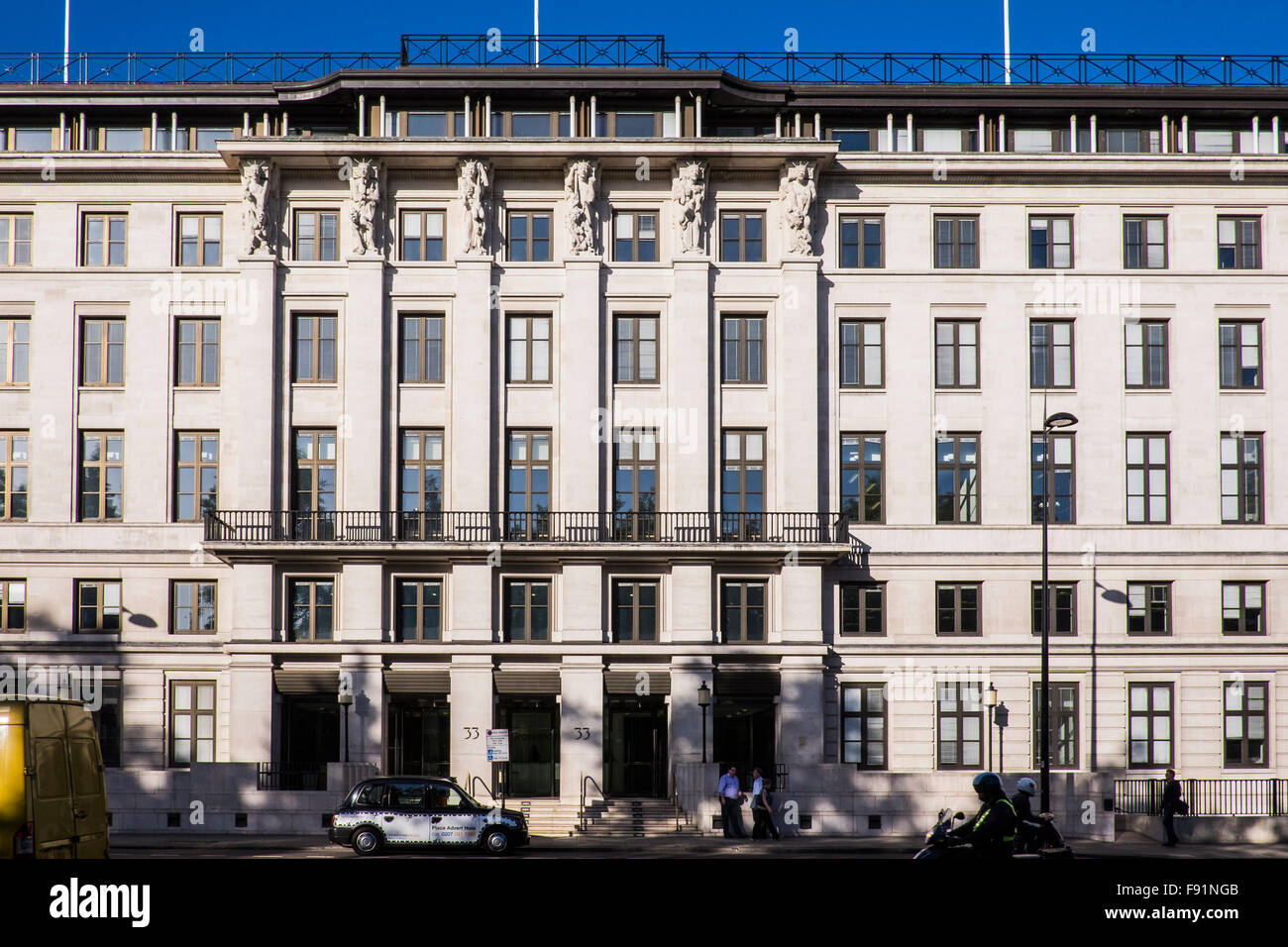Grosvenor estate office -Fotos und -Bildmaterial in hoher Auflösung – Alamy