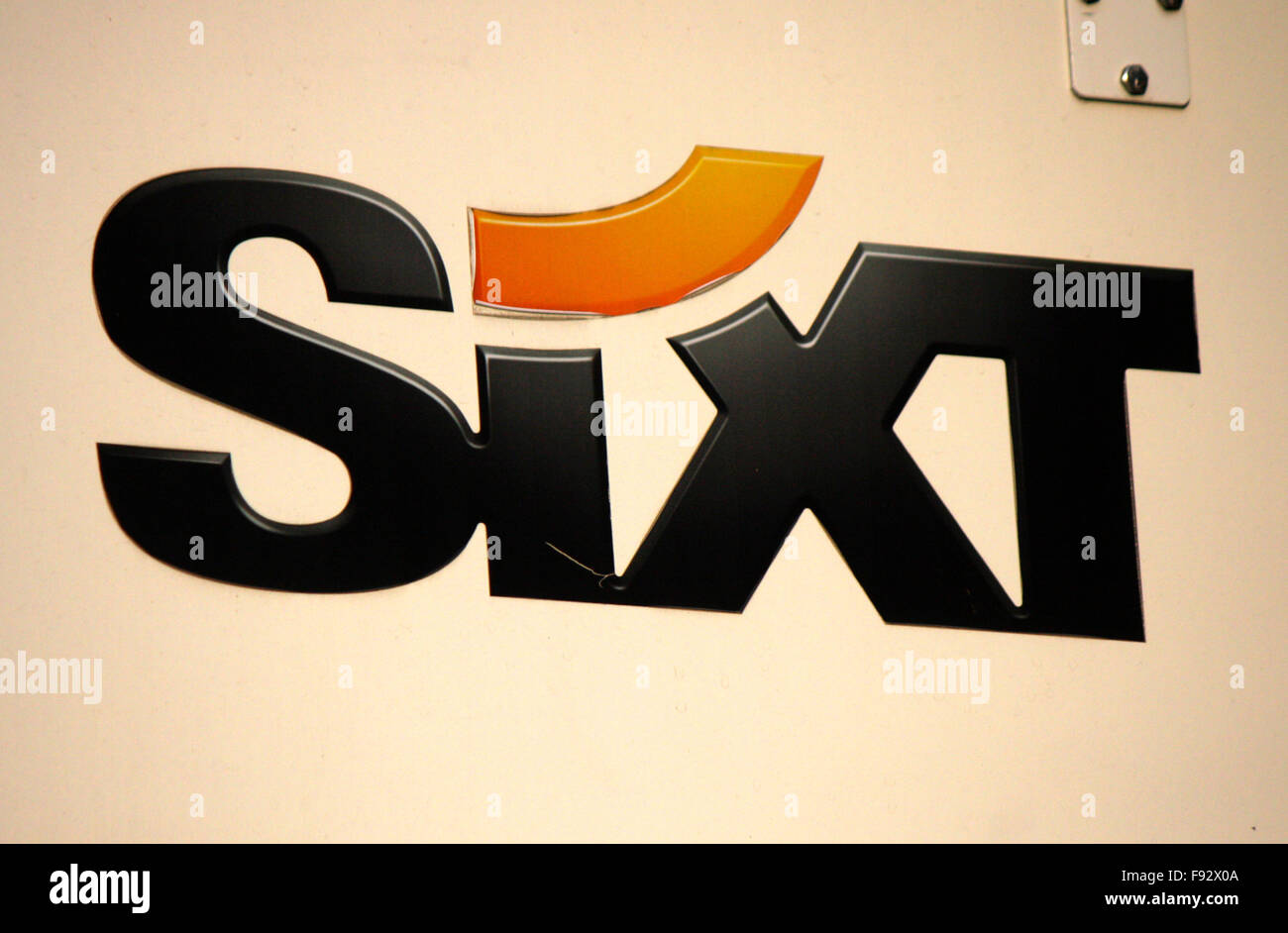 Sixt logo -Fotos und -Bildmaterial in hoher Auflösung – Alamy