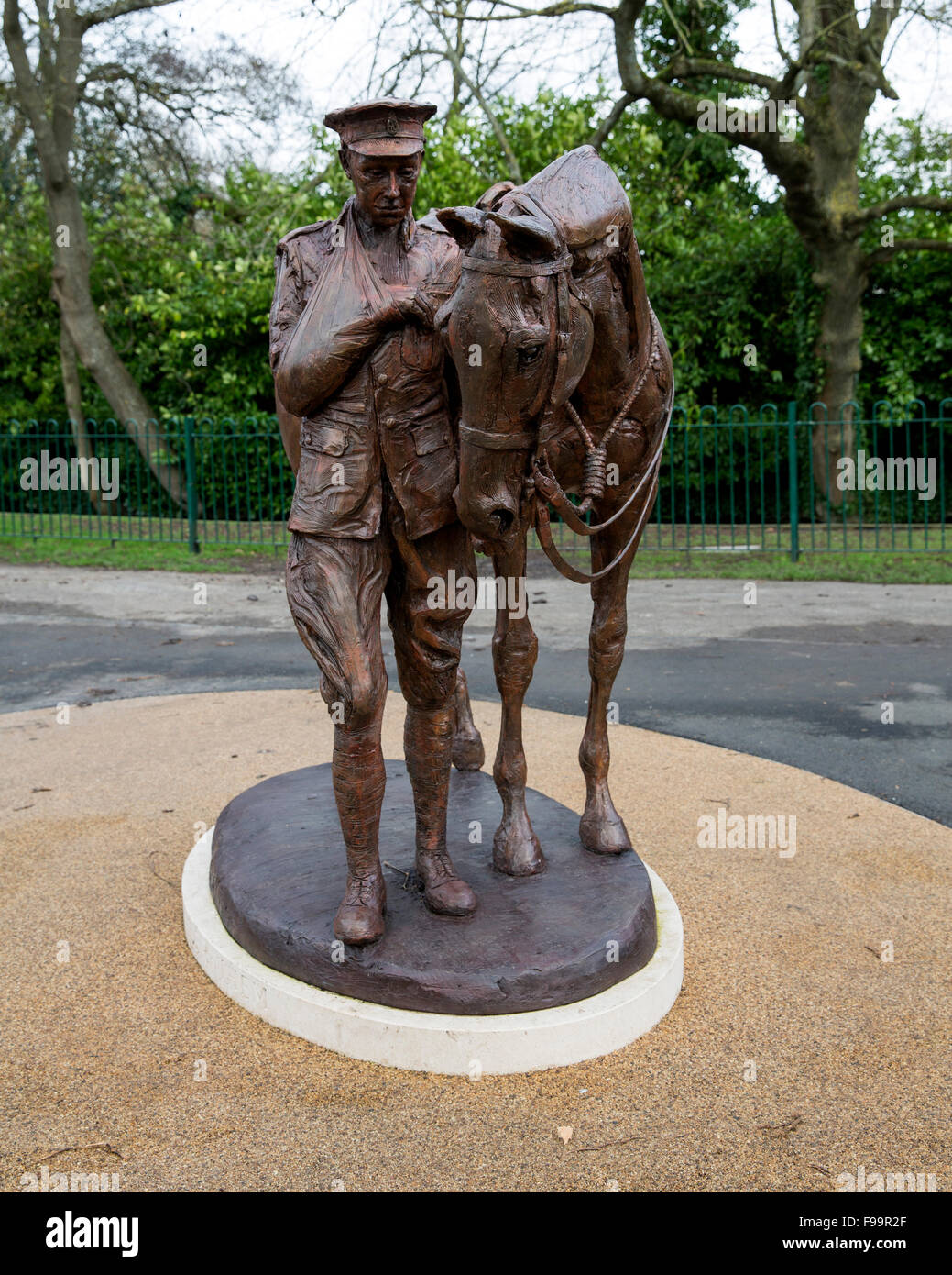Eine Statue von einem großen Krieg Trooper und sein Pferd zum Gedenken ...