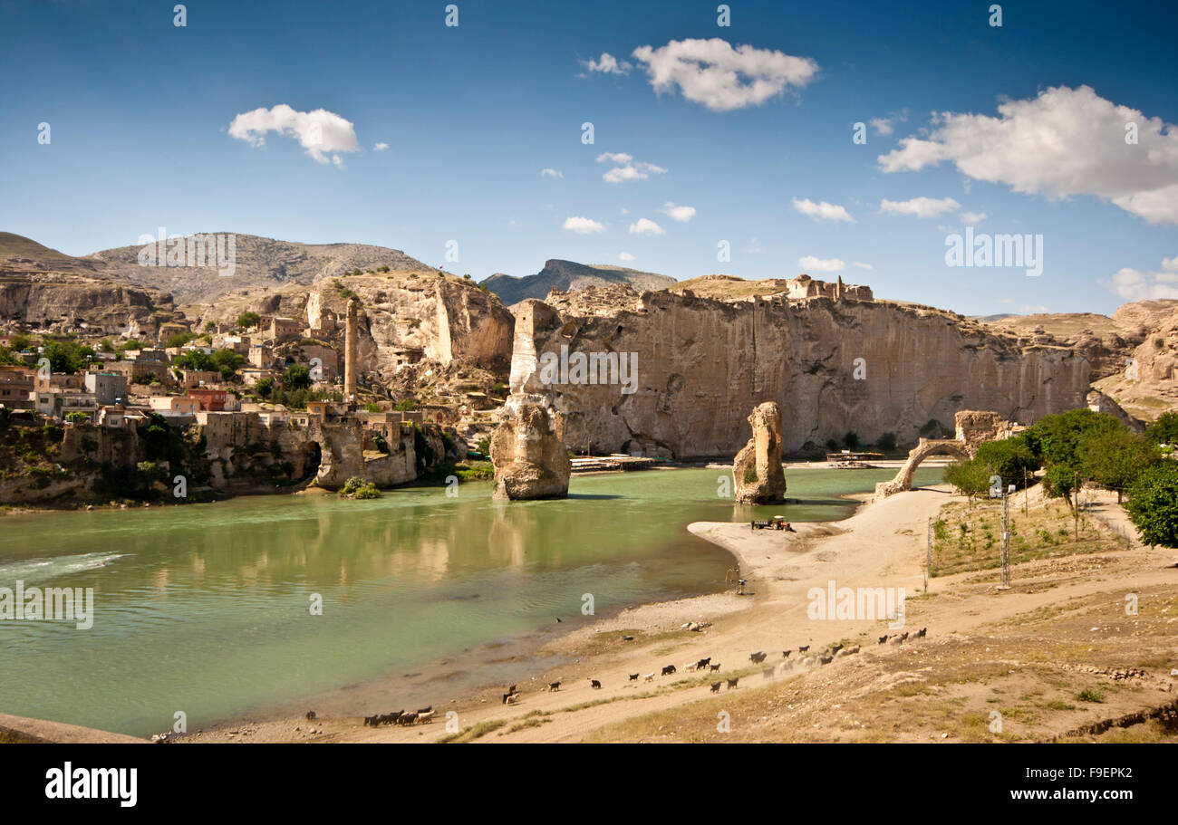Hasankeyf stadt -Fotos und -Bildmaterial in hoher Auflösung – Alamy