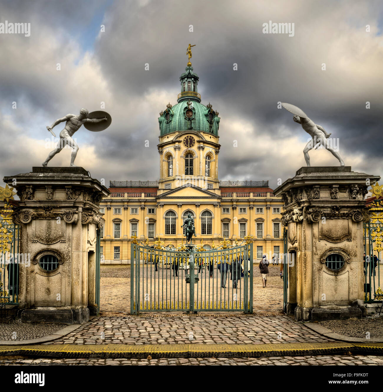 Berliner schloss -Fotos und -Bildmaterial in hoher Auflösung – Alamy
