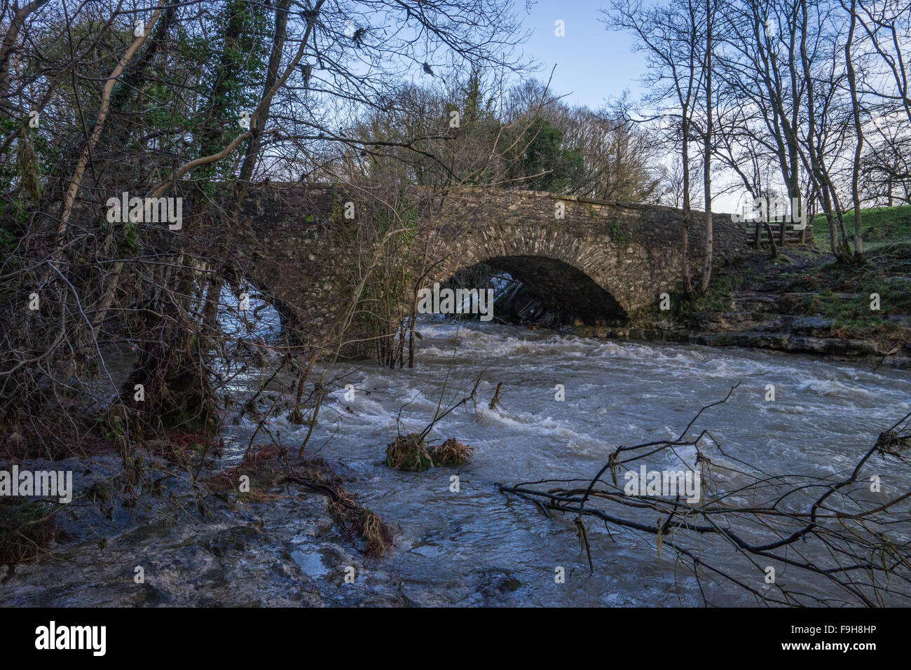 Storm desmond kendal -Fotos und -Bildmaterial in hoher Auflösung – Alamy