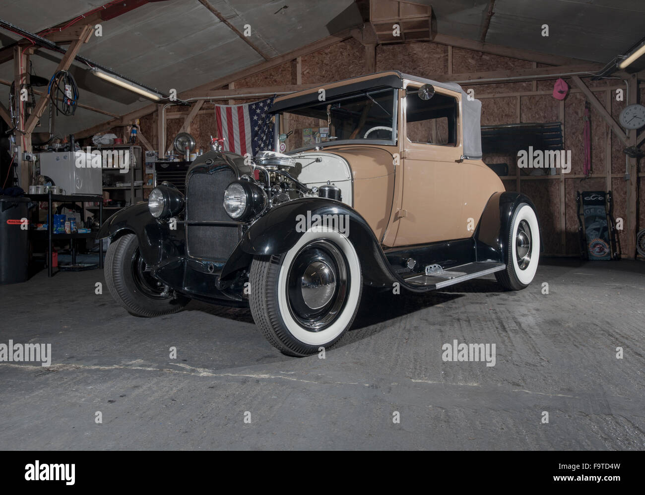 Ford v8 model -Fotos und -Bildmaterial in hoher Auflösung – Alamy