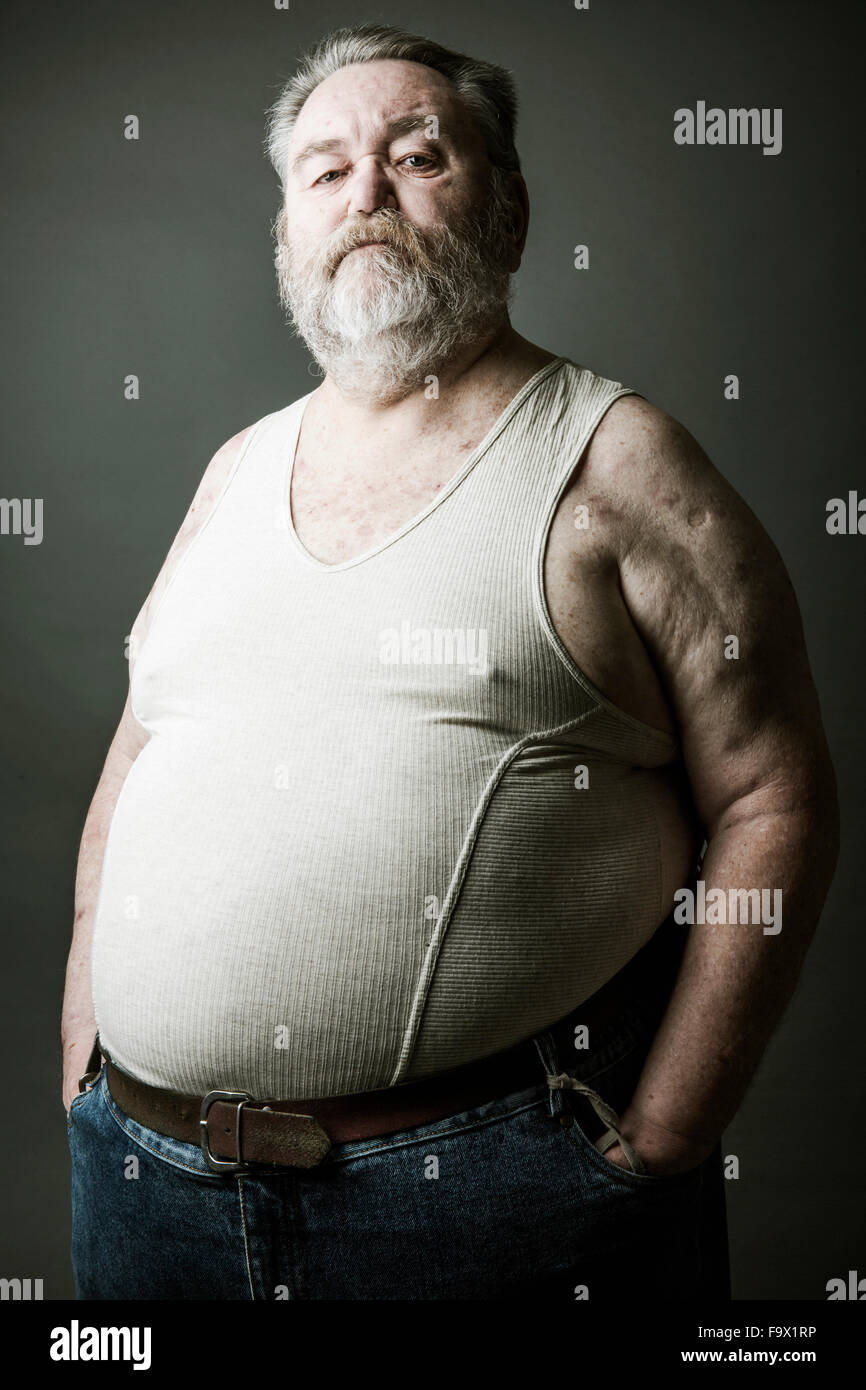 Senior full beard portrait man -Fotos und -Bildmaterial in hoher ...