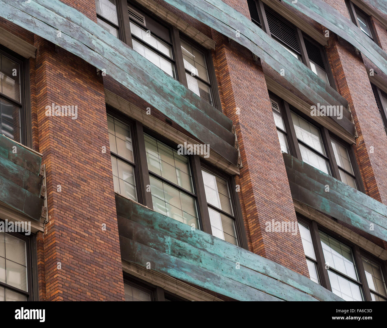 Copper facade -Fotos und -Bildmaterial in hoher Auflösung – Alamy