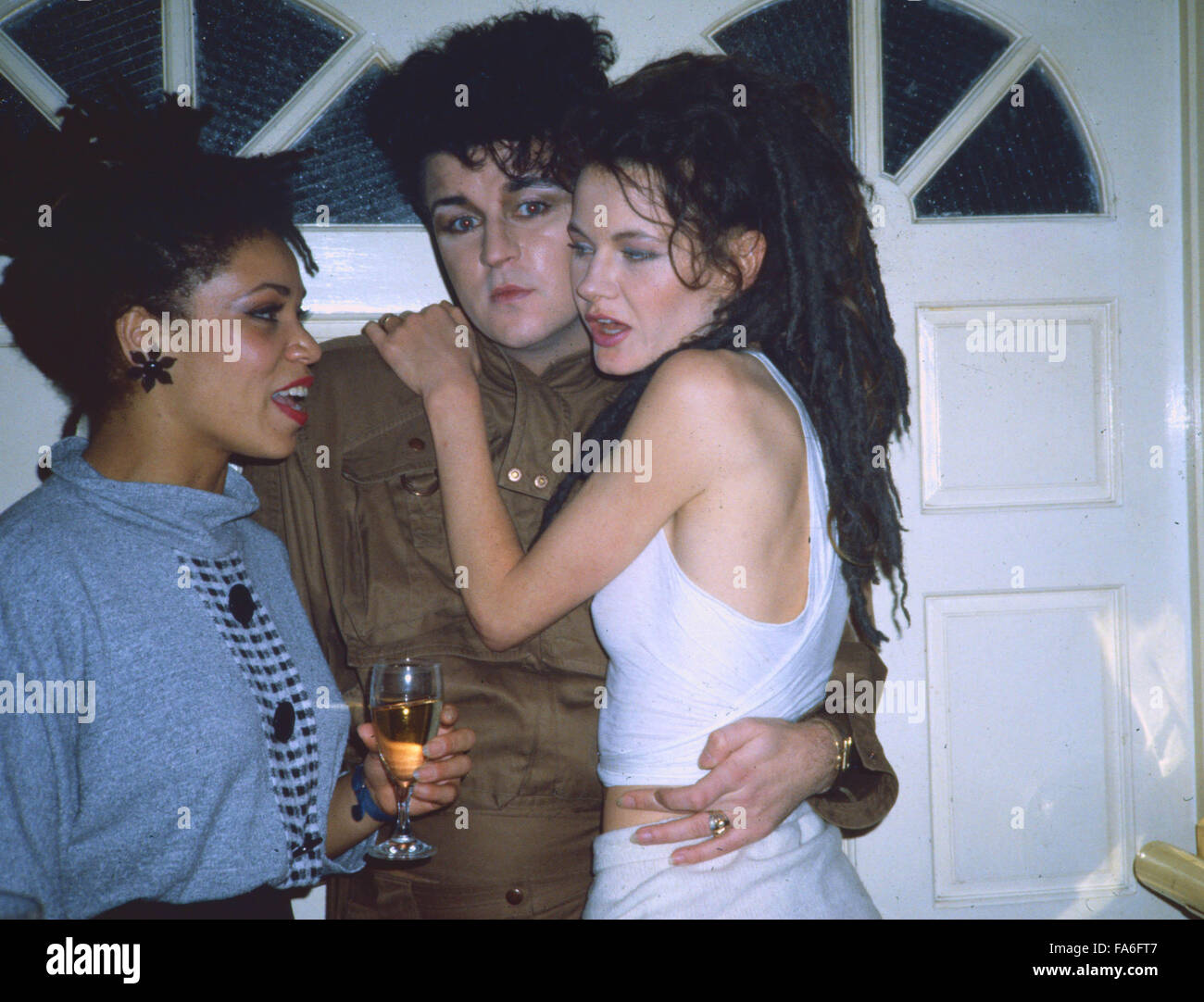 London.UK. Steve Strange (* Steven John Harrington) mit Kate Garner aus ...