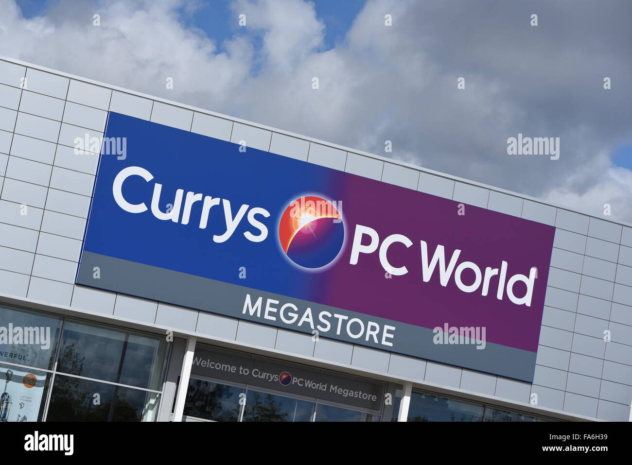 Currys logo -Fotos und -Bildmaterial in hoher Auflösung – Alamy
