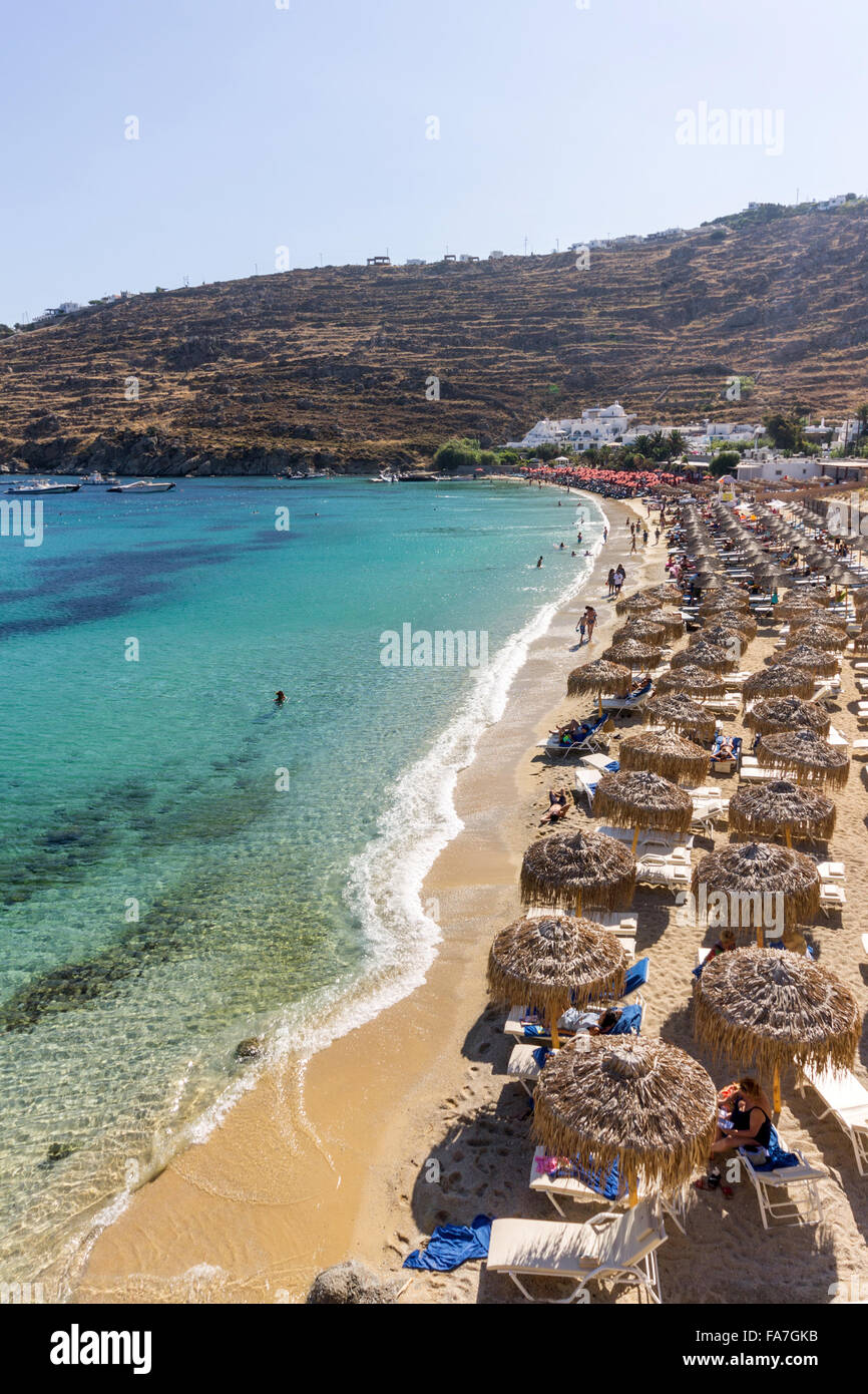 Psarou beach, mykonos -Fotos und -Bildmaterial in hoher Auflösung – Alamy