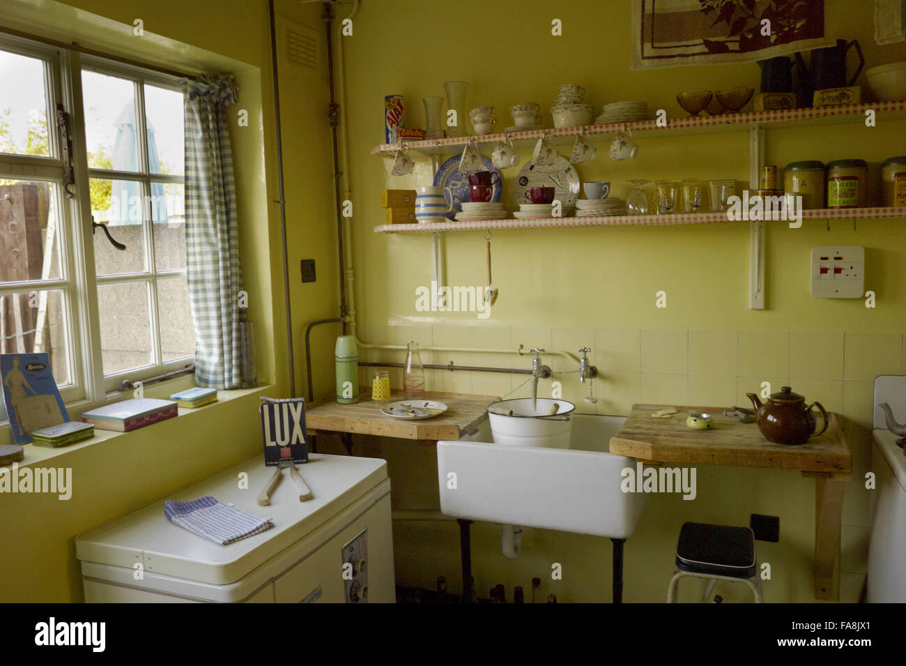 Eine Ecke von der Küche an 20 Forthlin Road, Allerton, Liverpool, die ...