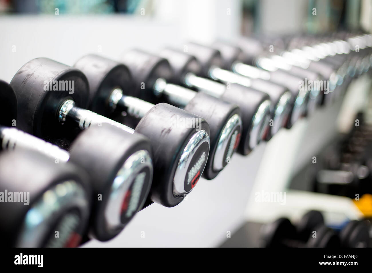Gewichte Einstellen Stockfotos und -bilder Kaufen - Alamy