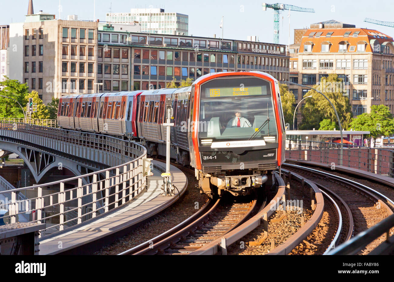 Hamburg u bahn -Fotos und -Bildmaterial in hoher Auflösung – Alamy