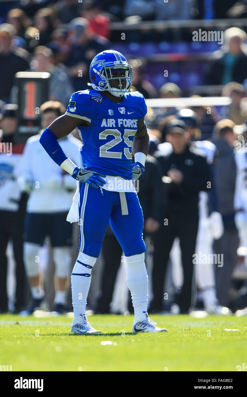 Fort Worth, Texas, USA. 29. Dezember 2015. Defensive back Roland Ladipo ...