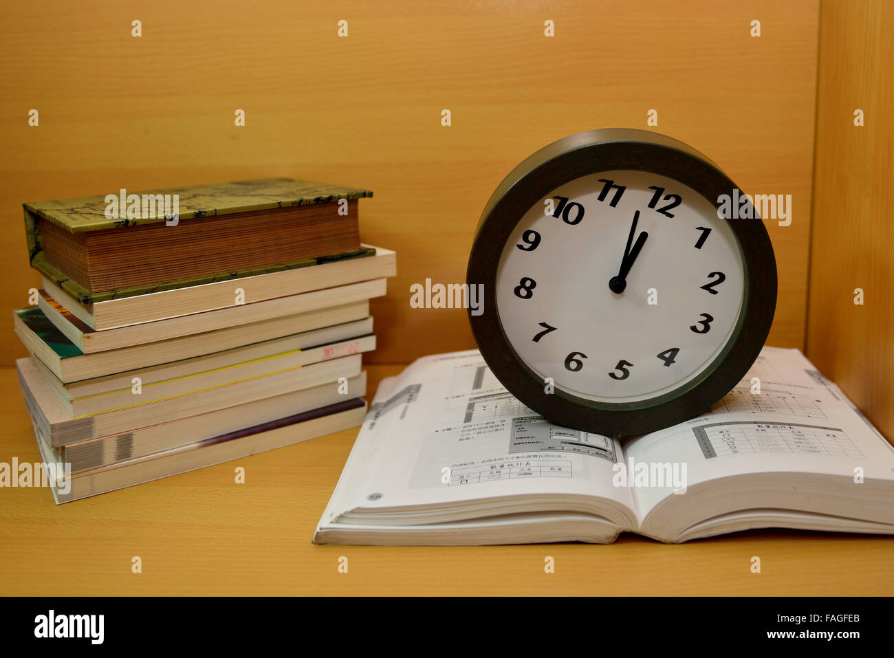 Anstrengung stunde -Fotos und -Bildmaterial in hoher Auflösung – Alamy