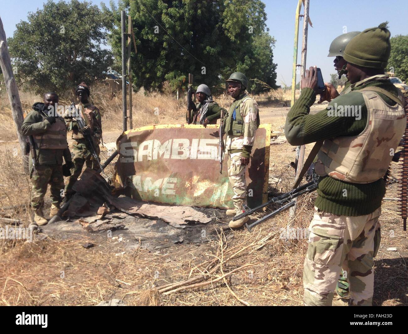 Nigeria rebeles -Fotos und -Bildmaterial in hoher Auflösung – Alamy