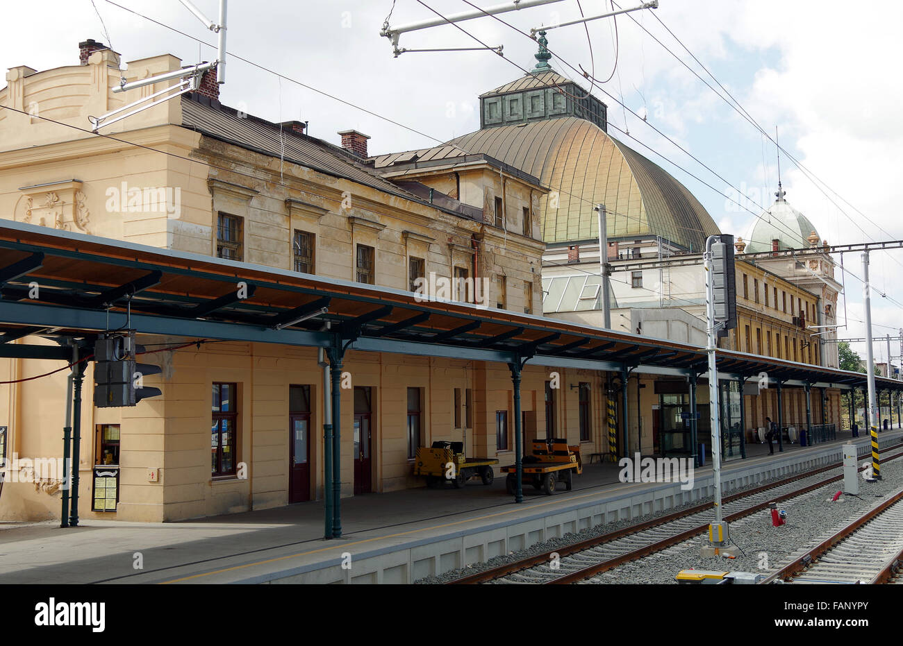Hauptbahnhof pilsen -Fotos und -Bildmaterial in hoher Auflösung – Alamy