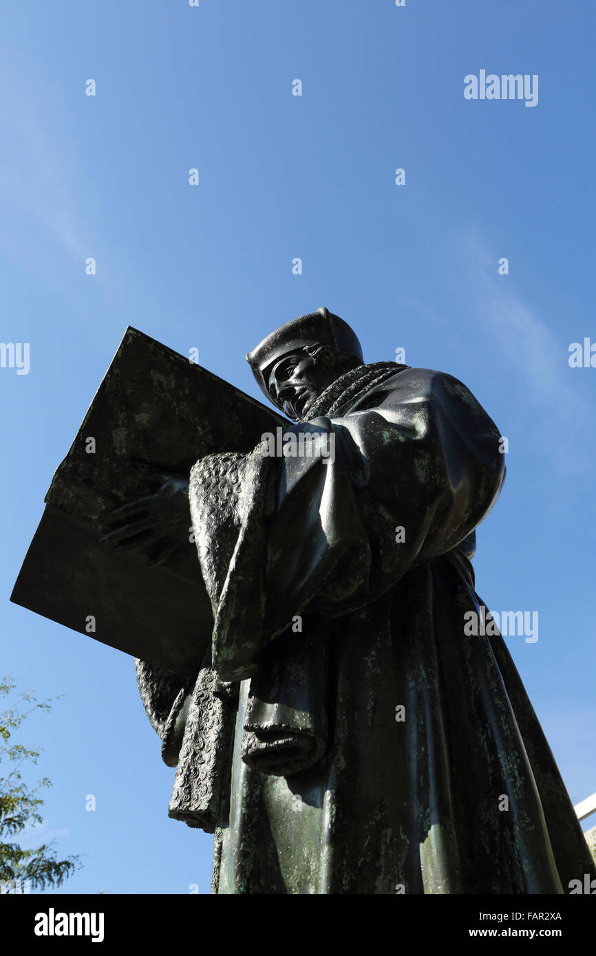 Statue von Desiderius Erasmus in Rotterdam, Niederlande. Der Gelehrte ...