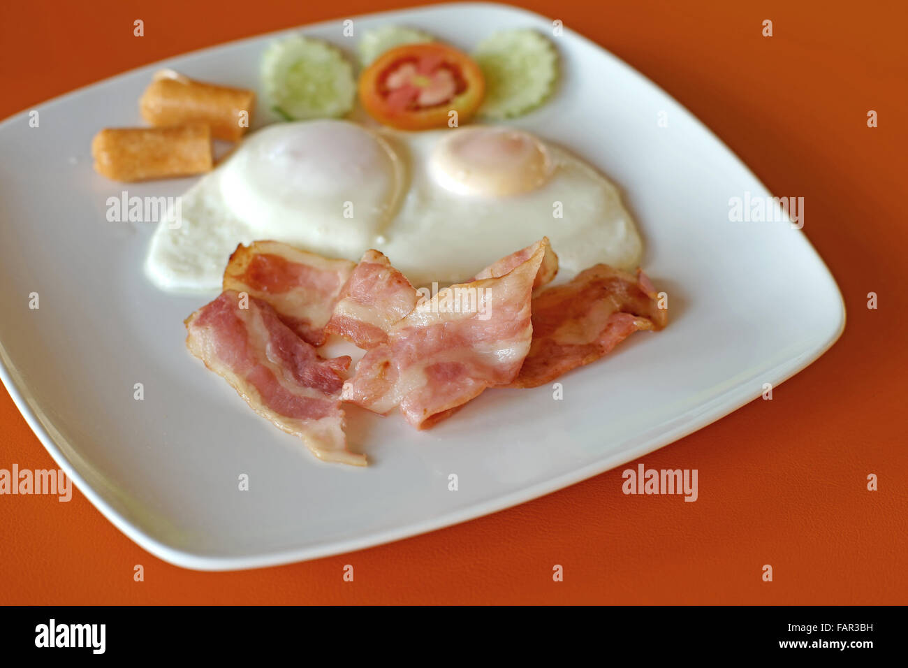 Ei mit wurst -Fotos und -Bildmaterial in hoher Auflösung – Alamy