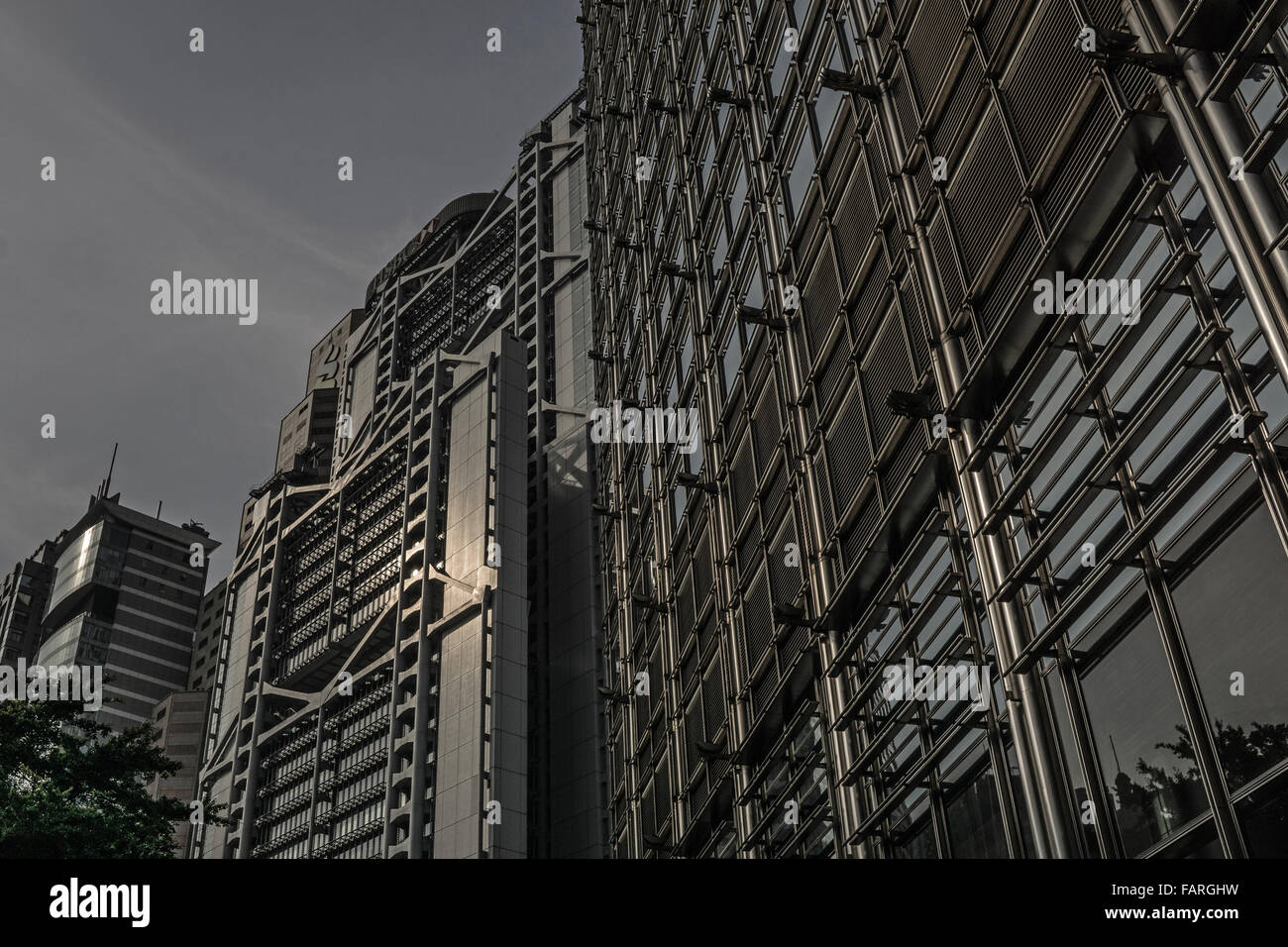 Hsbc tower norman foster -Fotos und -Bildmaterial in hoher Auflösung ...