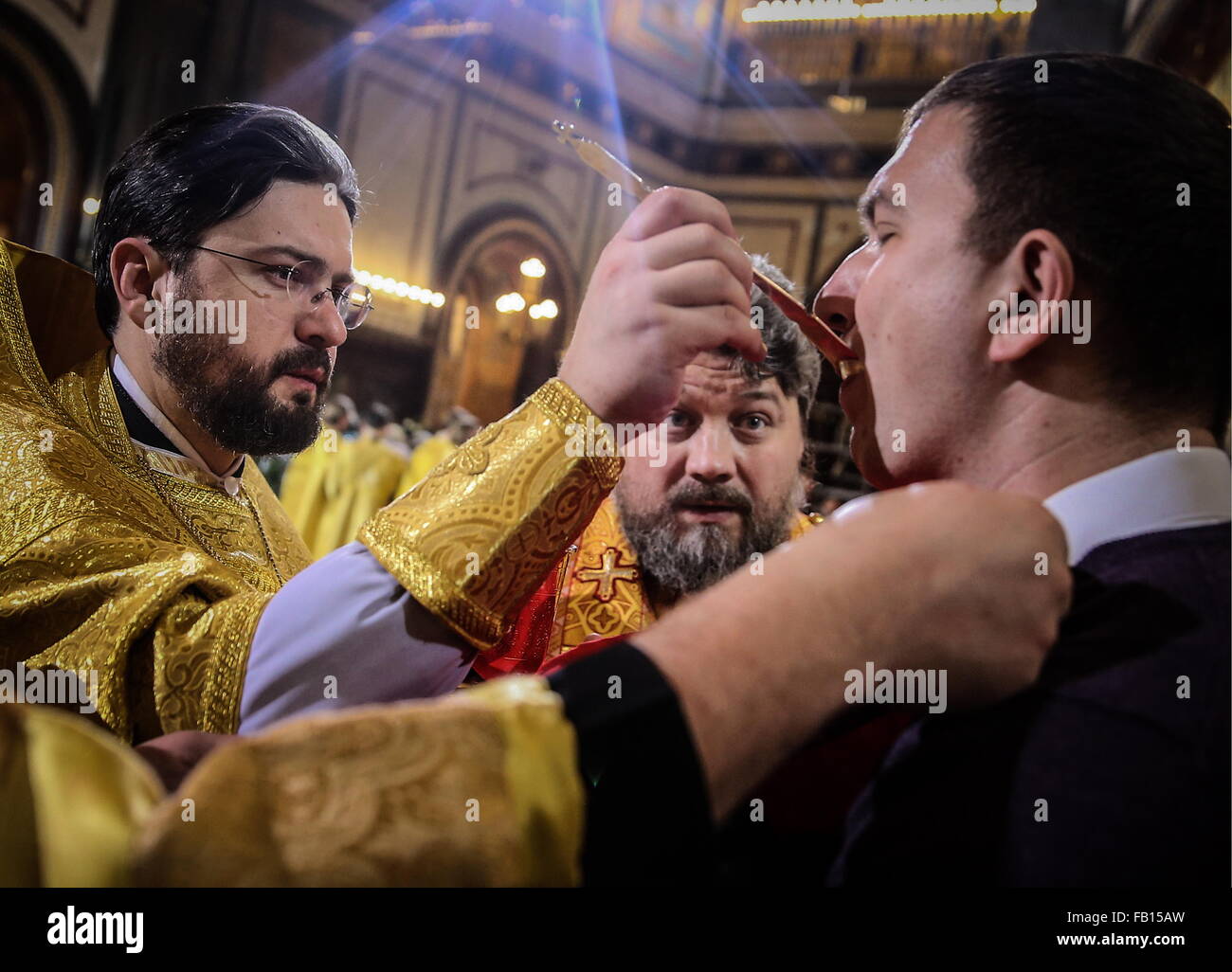 Holy Communion Russian Orthodox Church Stockfotos und -bilder Kaufen ...