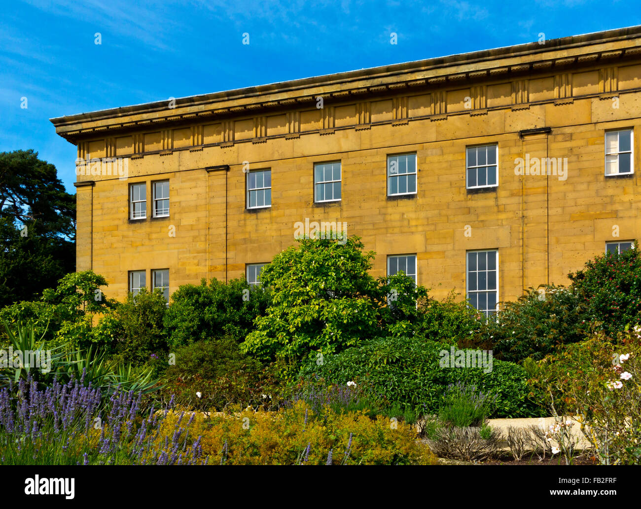 Belsay hall -Fotos und -Bildmaterial in hoher Auflösung – Alamy