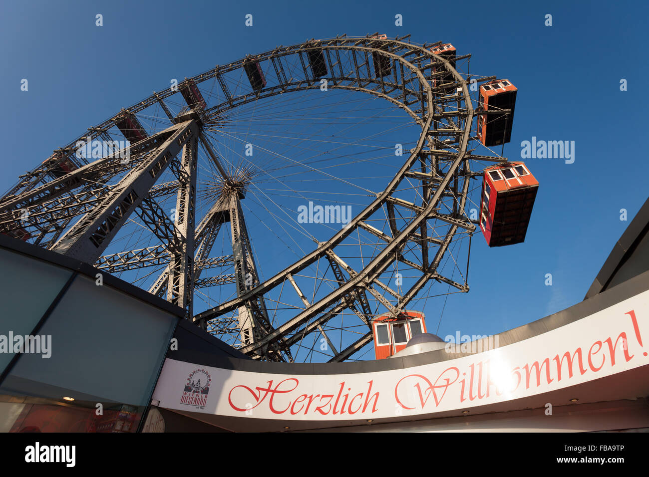 Riesenrad, Prater, Wien, Österreich an einem klaren Tag Stockfotografie ...