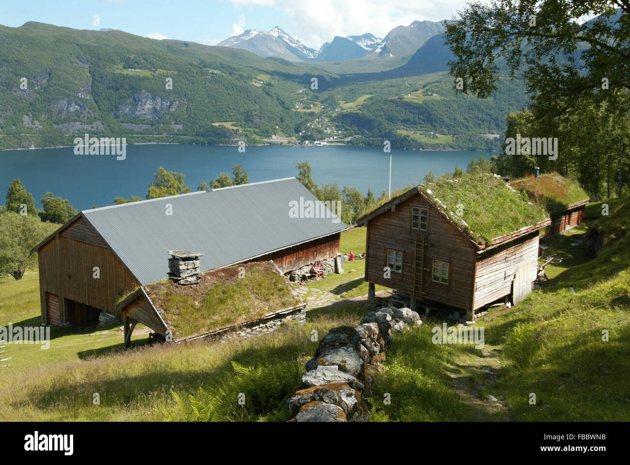 Ytste Skotet, Stordal, Norwegen lebenden Museum Bergbauernhof mit Blick ...
